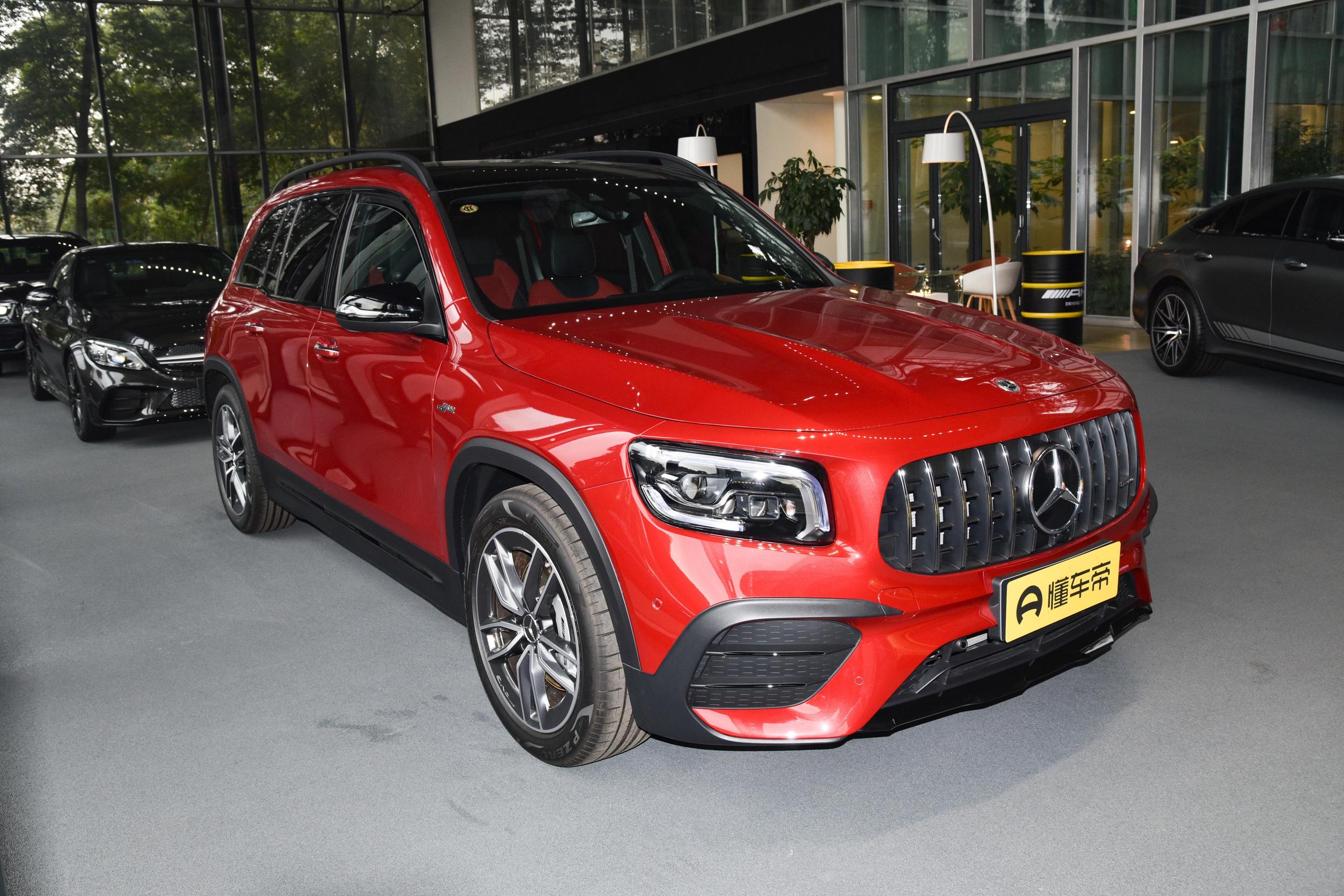 奔驰GLB AMG 2023款 AMG GLB 35 4MATIC图片_奔驰_1/251张图片_汽车外观图库_懂车帝