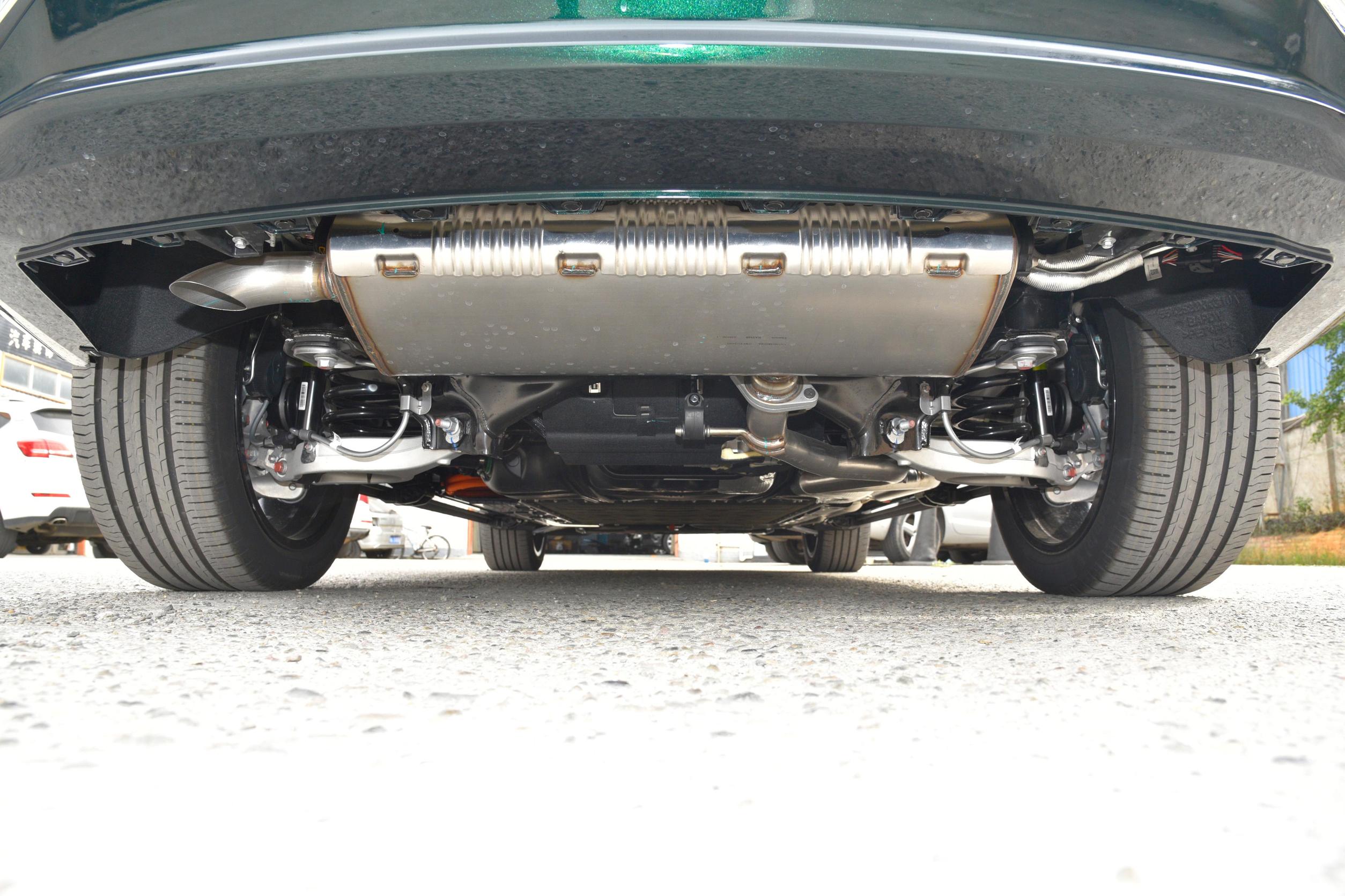 蓝山DHT-PHEV 2023款 四驱超长续航版图片_魏牌_31/219张图片_汽车外观图库_懂车帝