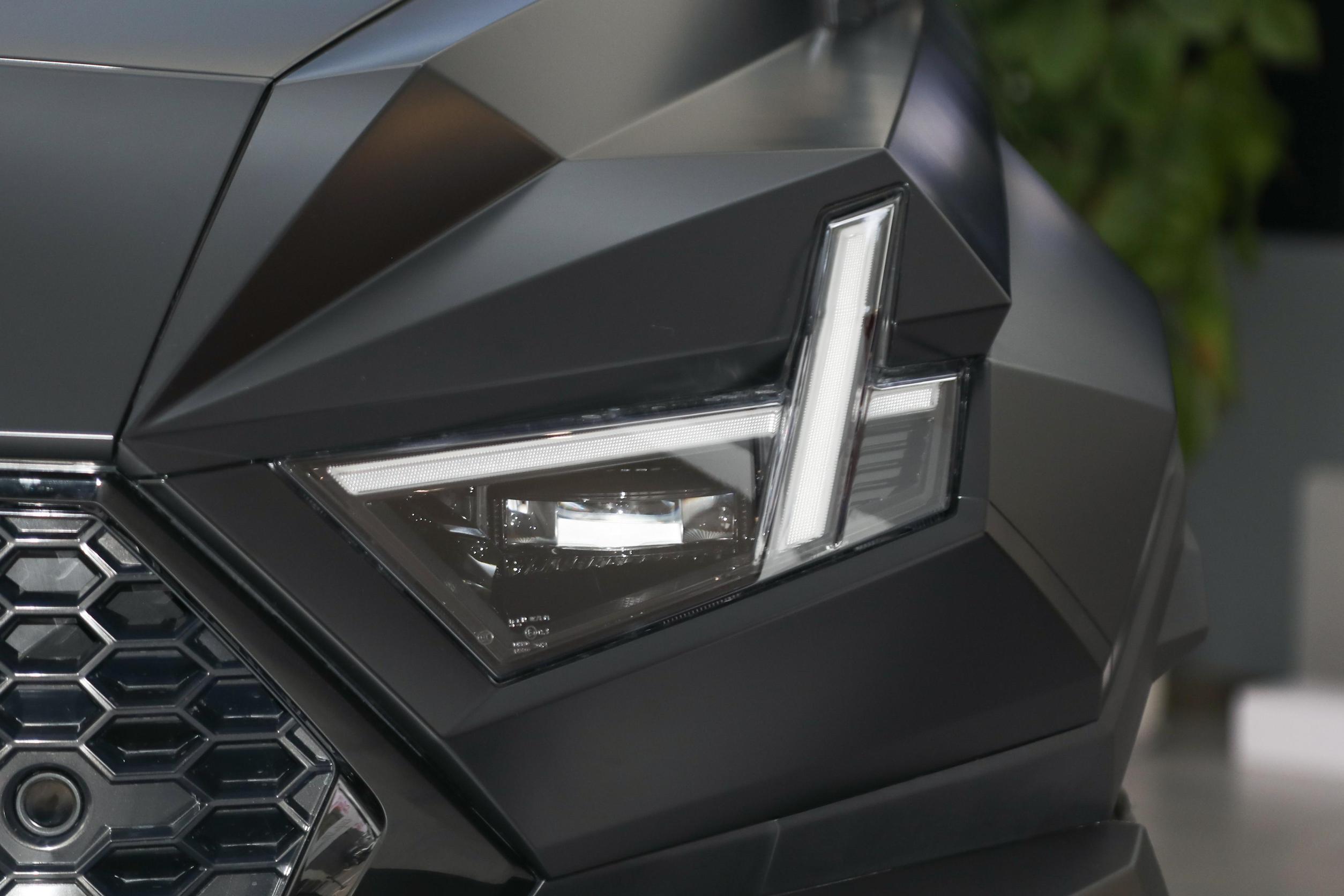 猛士917 2023款 增程版图片_猛士_13/53张图片_汽车外观图库_懂车帝