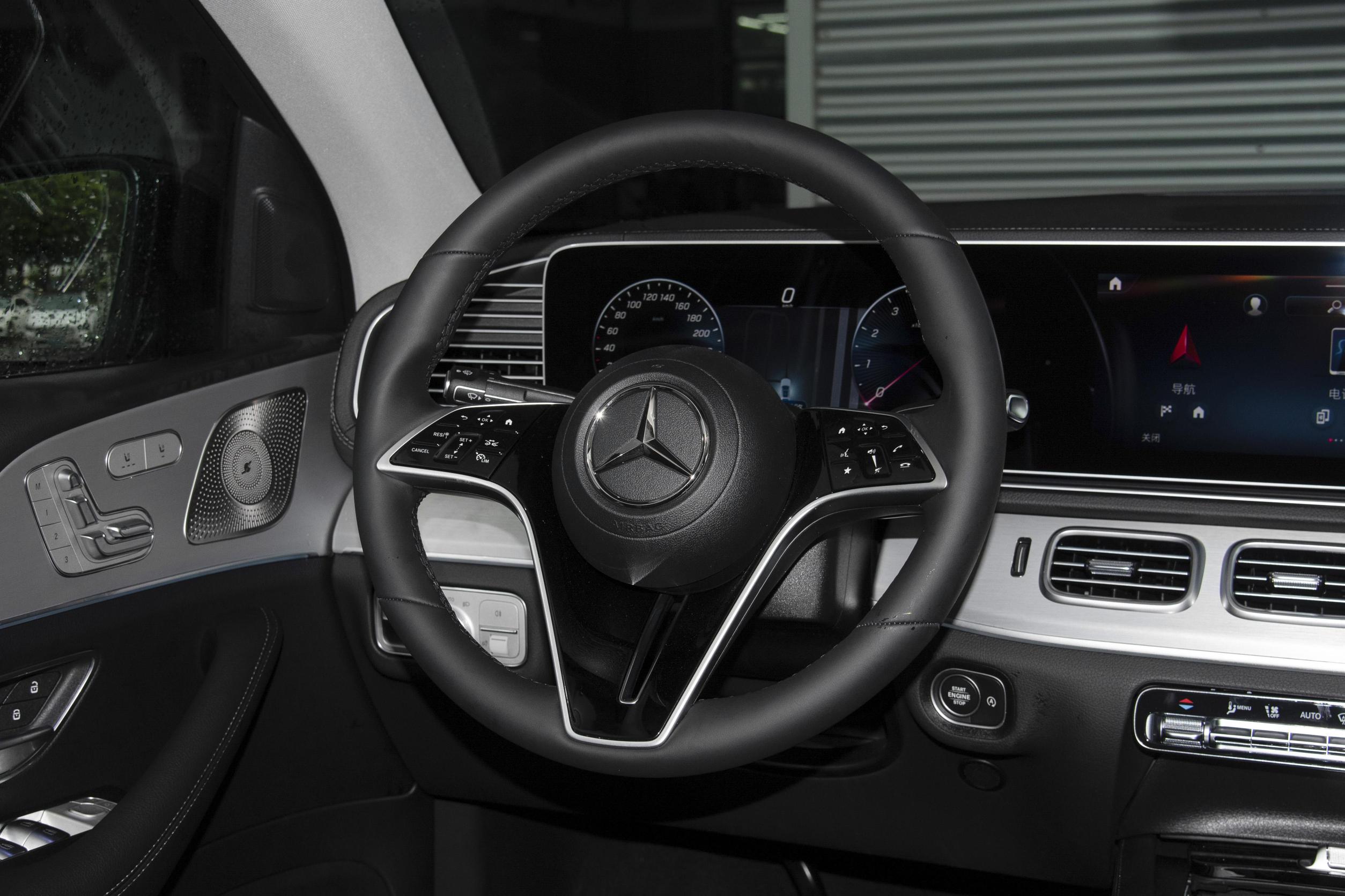 奔驰gle轿跑 2024款 Gle 350 4matic 轿跑suv 时尚型图片 奔驰 4 46张图片 汽车内饰图库 懂车帝