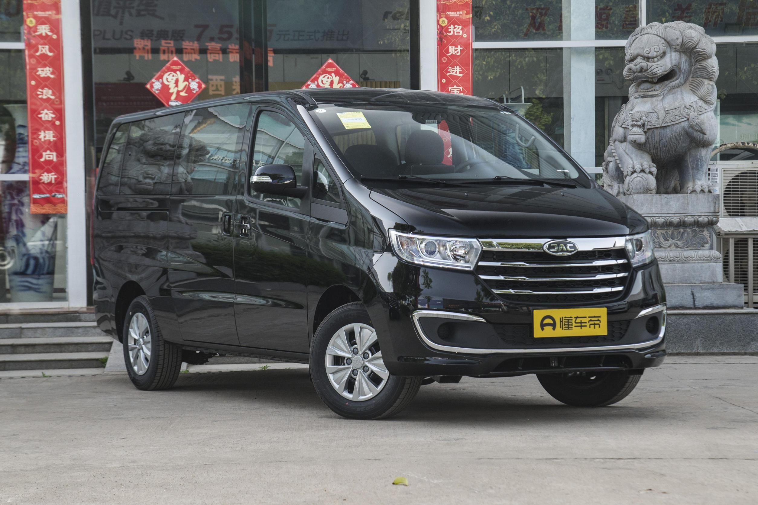 瑞风M3 2023款 PLUS 1.8L 9座智联版图片_江淮瑞风_21/63张图片_汽车外观图库_懂车帝