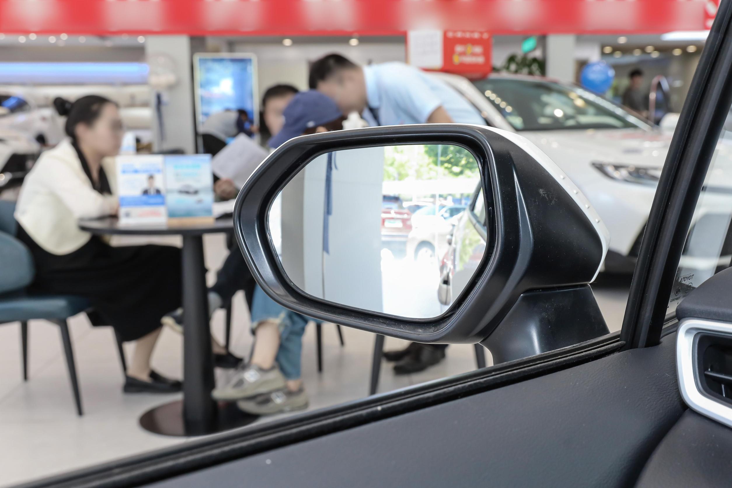 雷凌 2024款 185T 运动版图片_丰田_10/76张图片_汽车外观图库_懂车帝