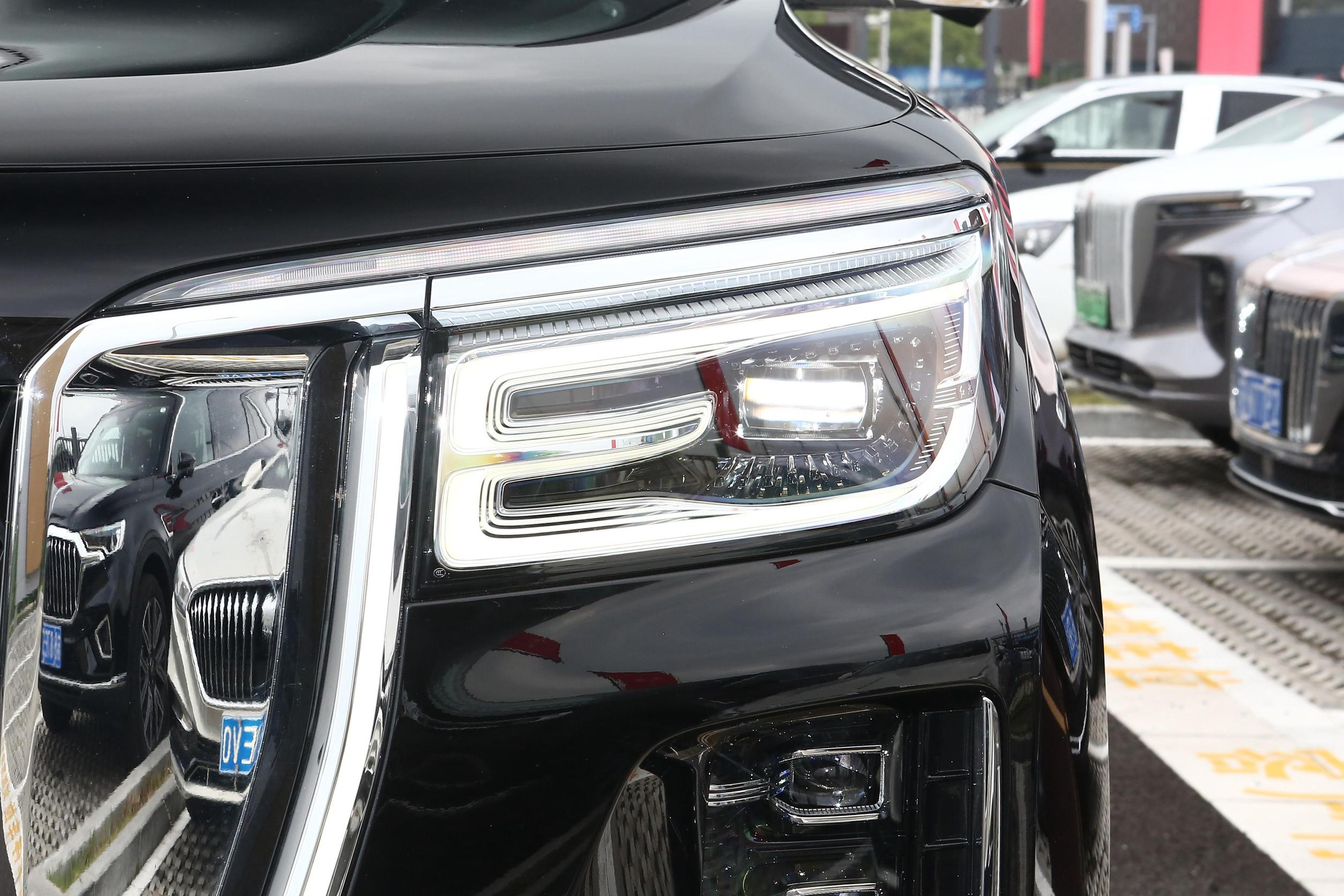 红旗LS7 2022款 4.0T 4座尊爵旗舰版图片_红旗_1/54张图片_汽车外观图库_懂车帝