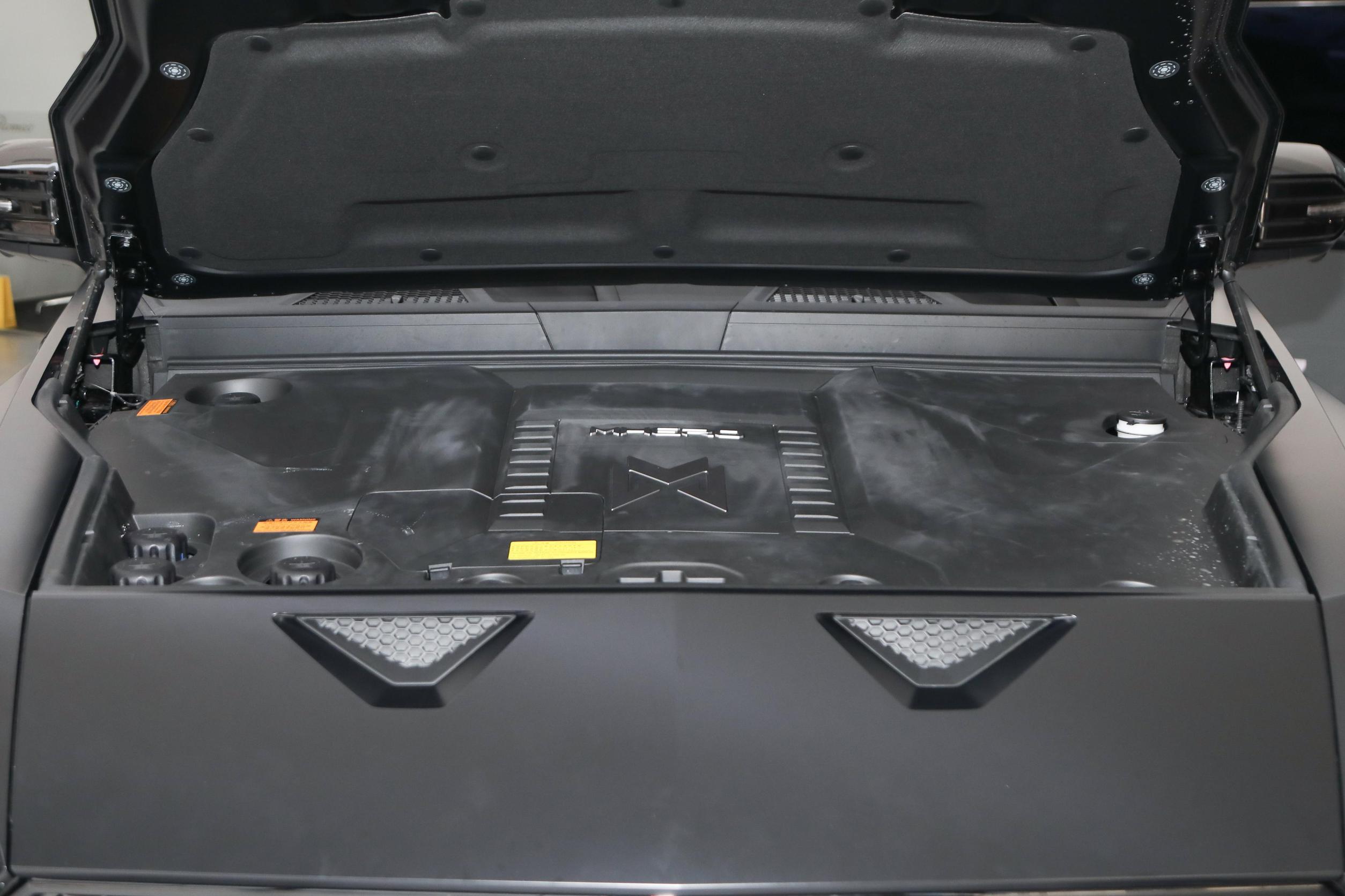 猛士917 2023款 增程版图片_猛士_4/87张图片_汽车外观图库_懂车帝