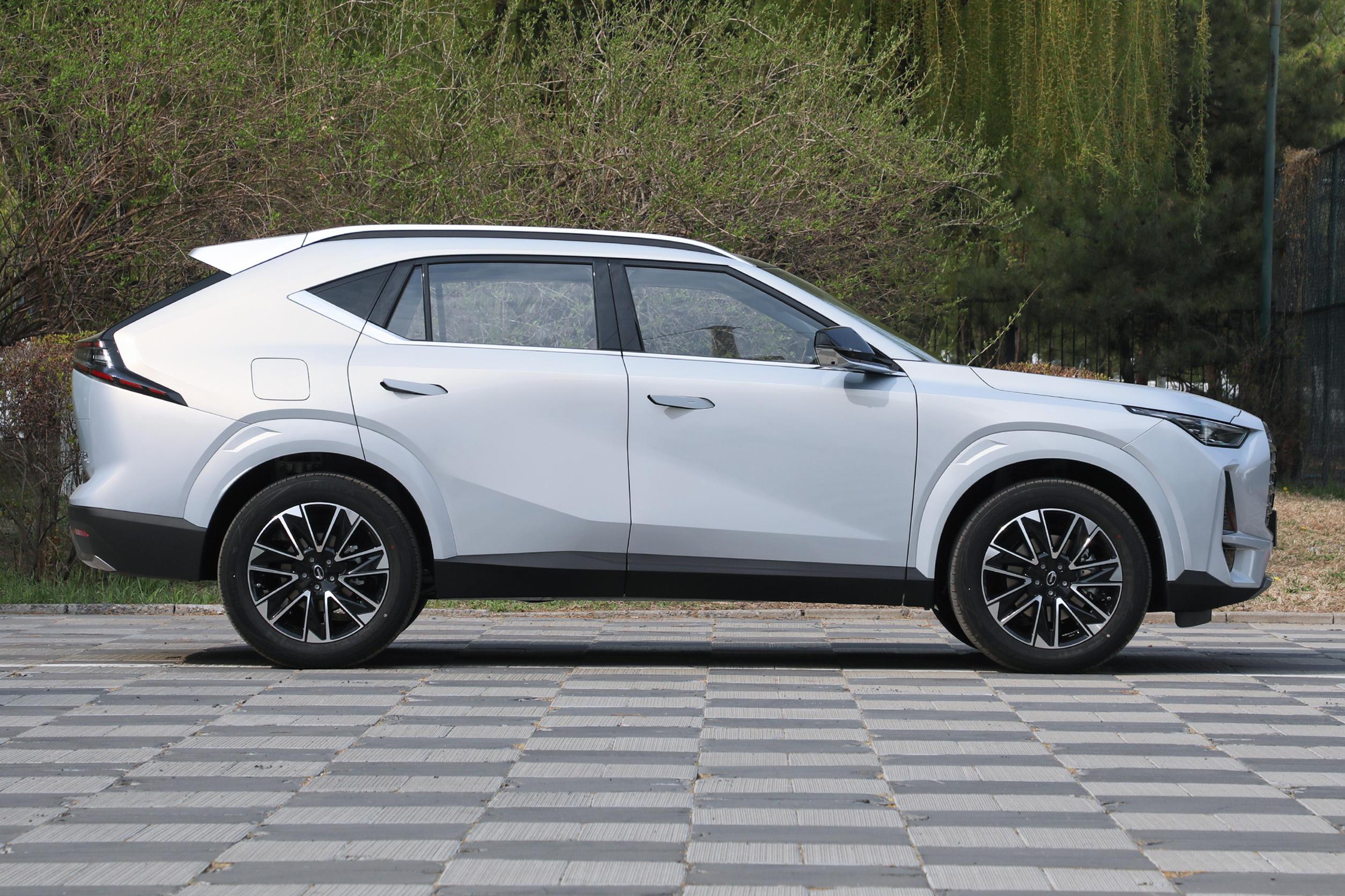 传祺GS4 2024款 MAX 1.5T 基本型图片_广汽传祺_21/63张图片_汽车外观图库_懂车帝