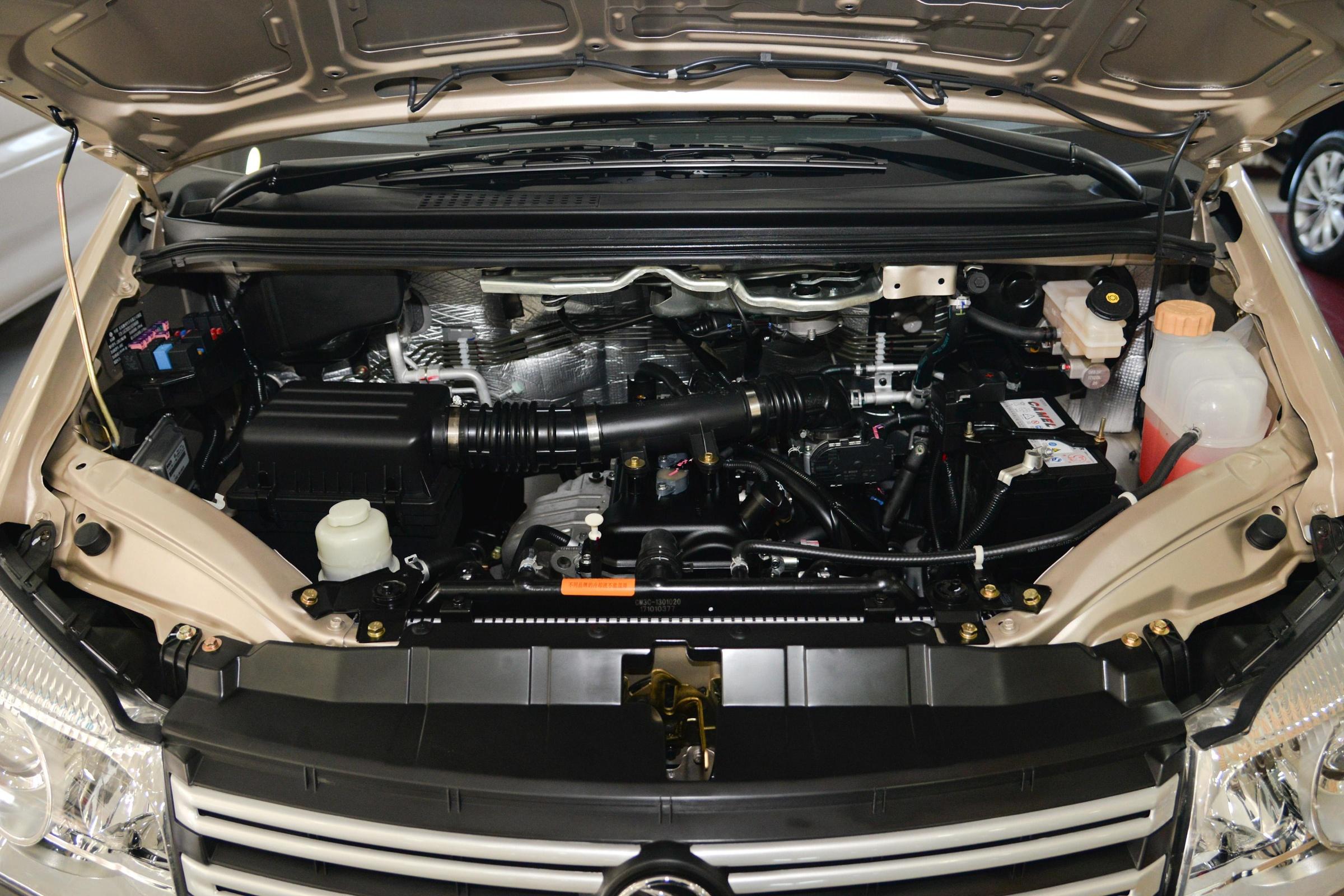 菱智 2018款 M3L 1.6L 7座舒适型图片_东风风行_4/45张图片_汽车外观图库_懂车帝