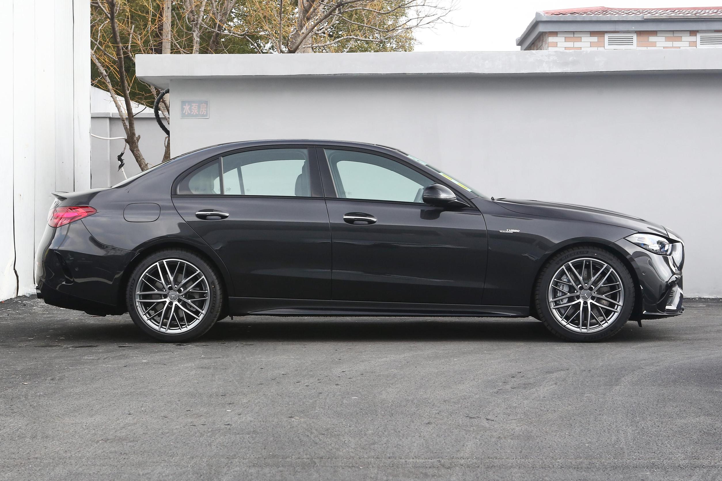 奔驰C级AMG 2024款 改款 AMG C 43 4MATIC图片_奔驰_1/64张图片_汽车外观图库_懂车帝