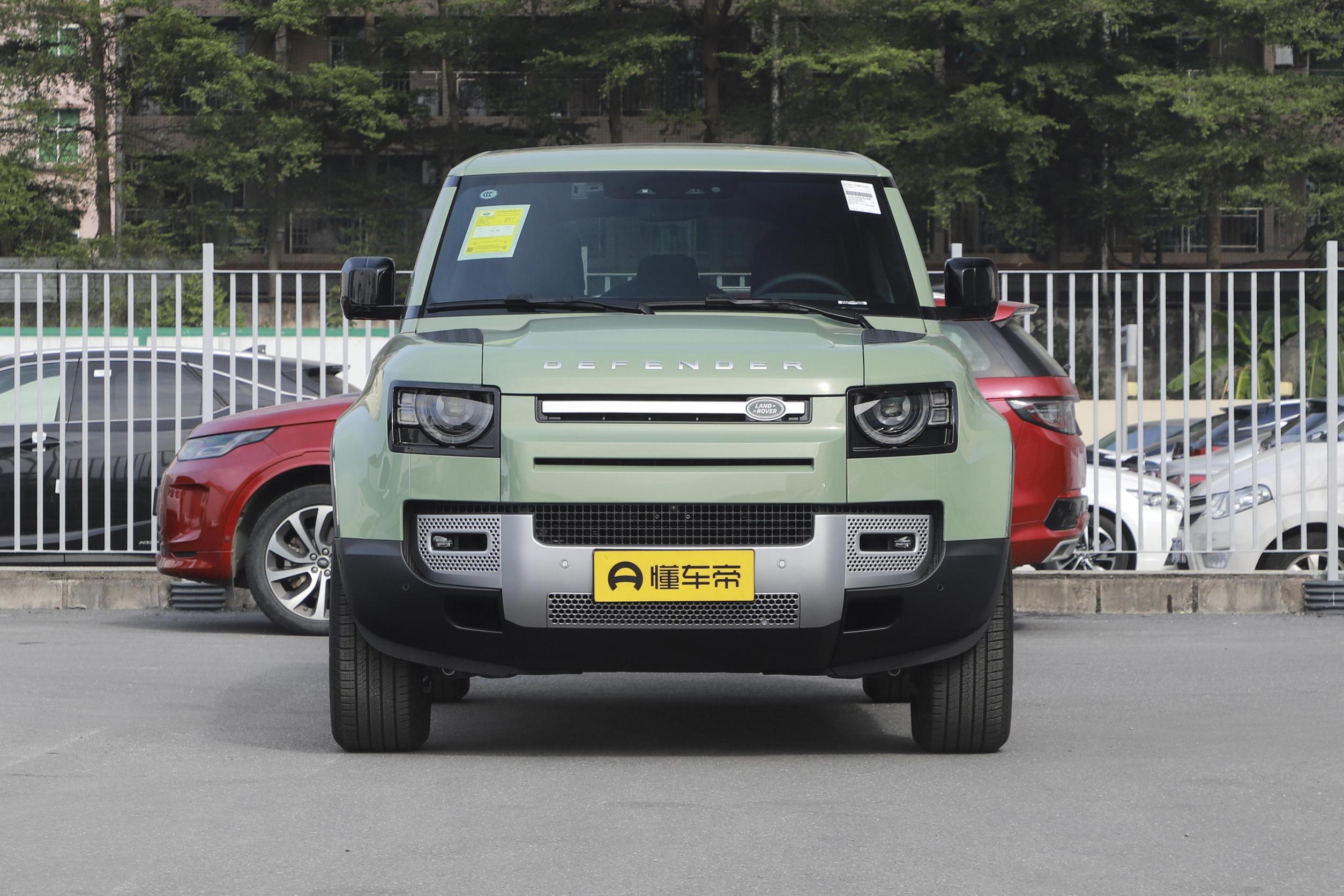 卫士 2023款 110 3.0T P400 75周年特别版图片_路虎_2/52张图片_汽车外观图库_懂车帝