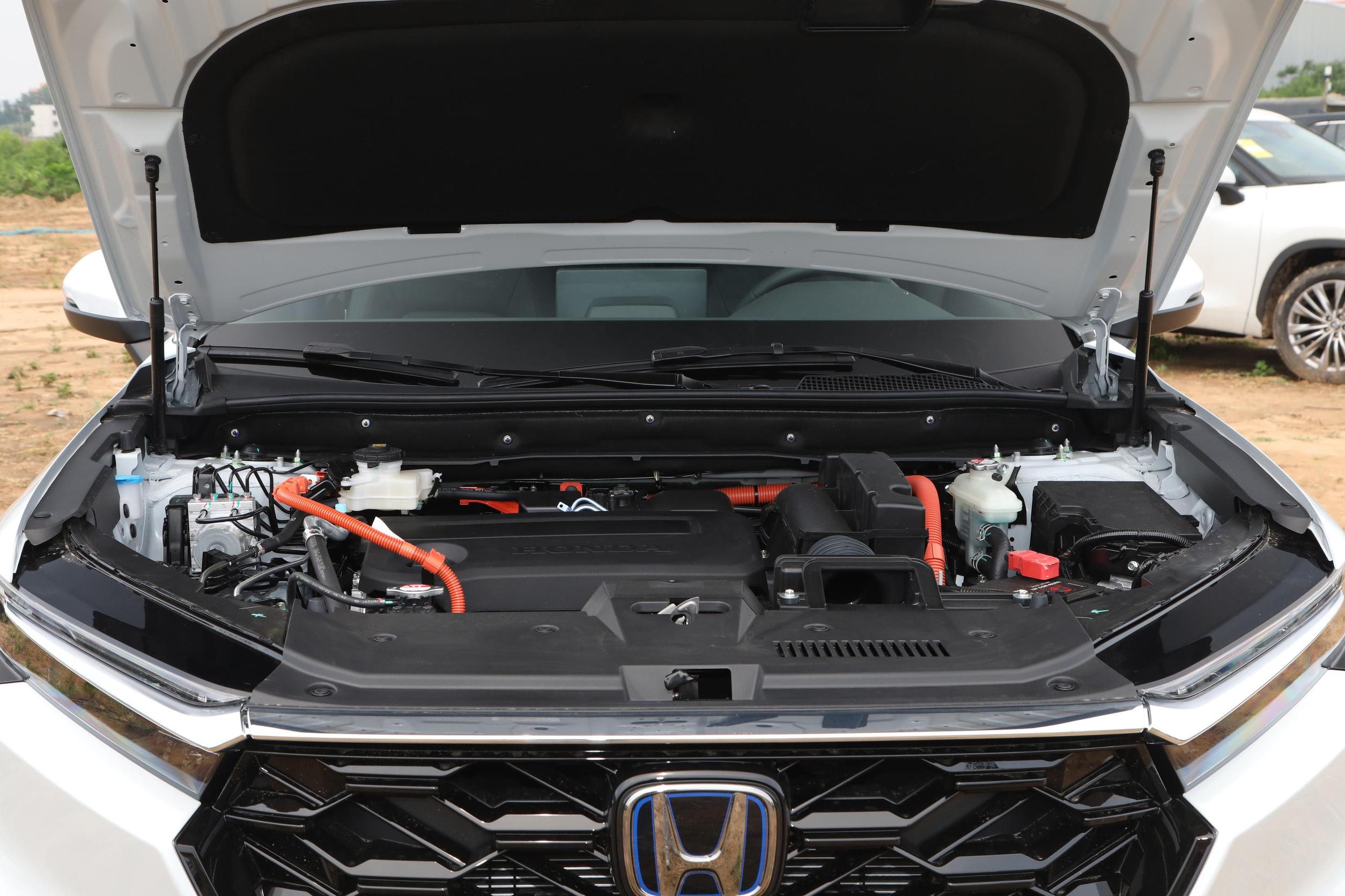 本田CR-V 2023款 e:HEV 2.0L 两驱智悦版图片_本田_1/61张图片_汽车外观图库_懂车帝