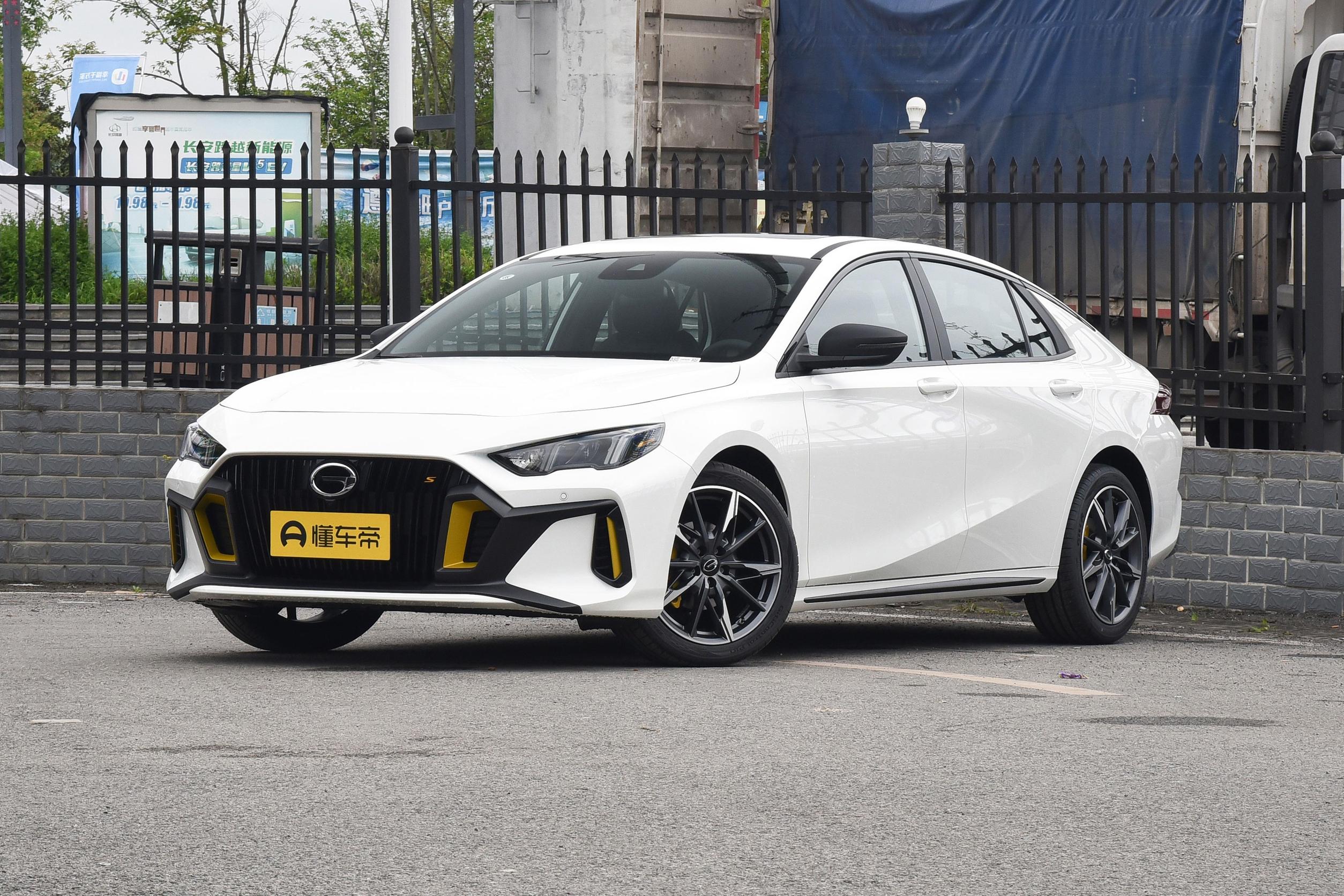 影豹 2023款 270T DCT J15版图片_广汽传祺_7/53张图片_汽车外观图库_懂车帝