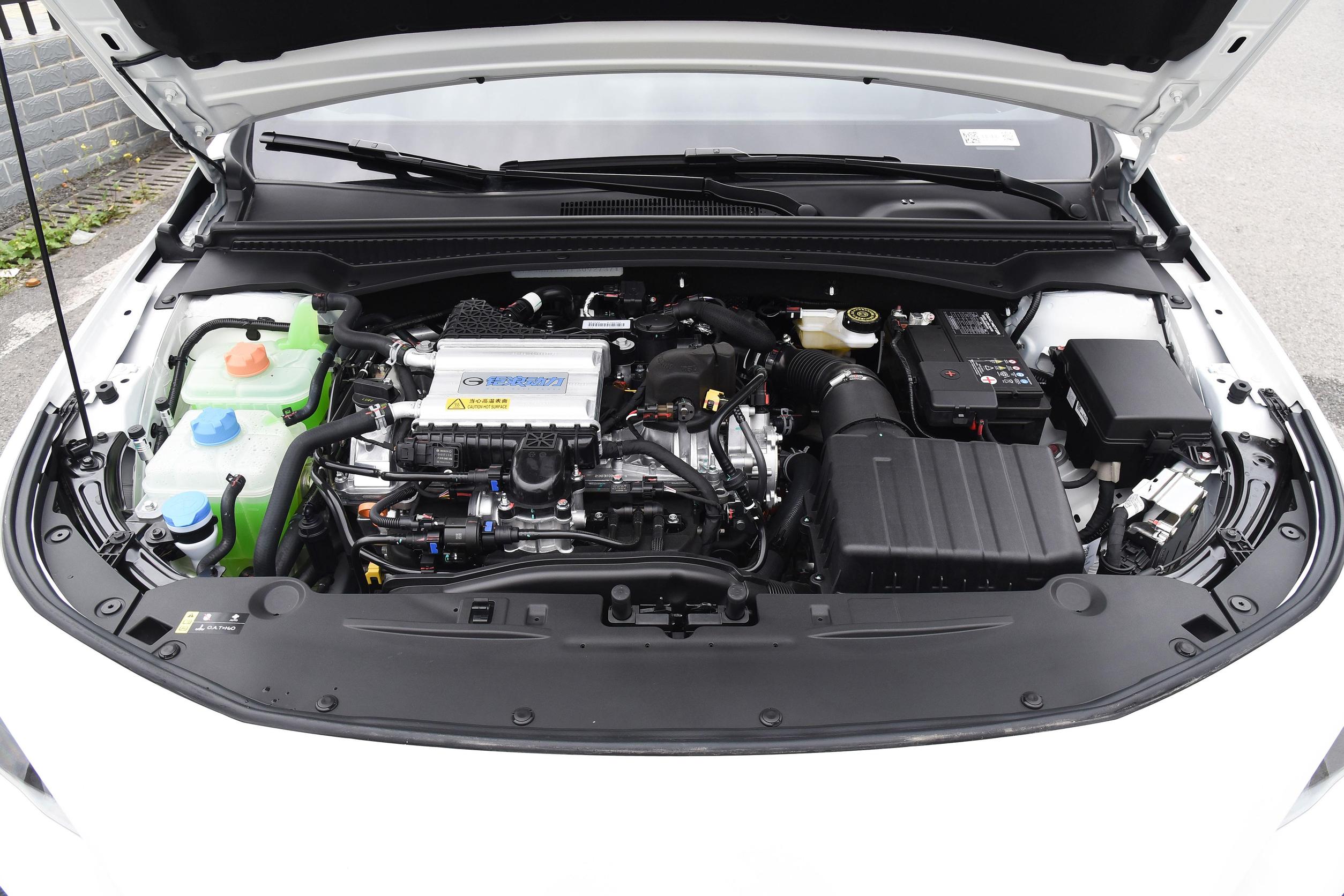 影豹 2023款 270T DCT J15版图片_广汽传祺_2/53张图片_汽车外观图库_懂车帝