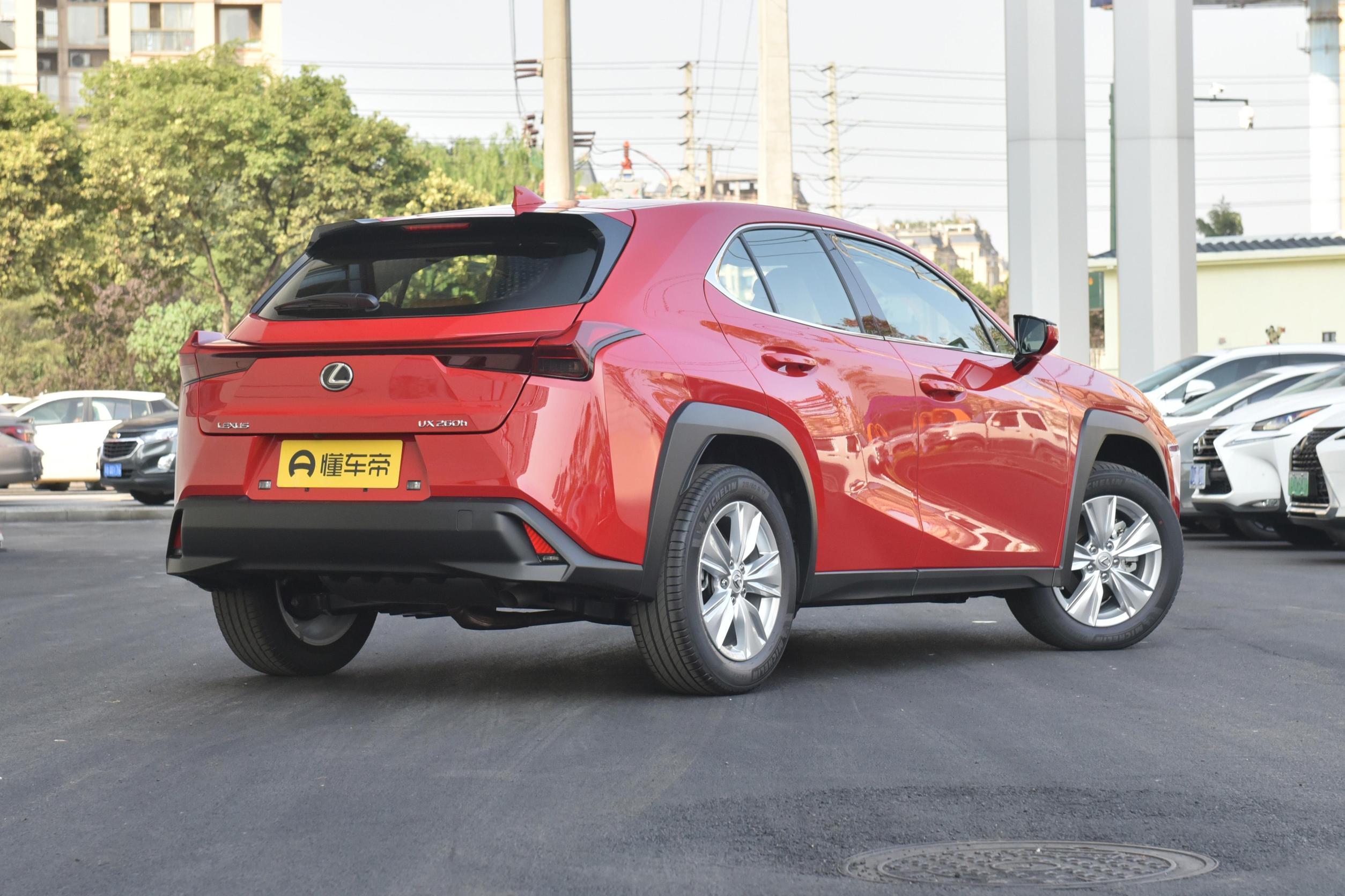 雷克萨斯UX 2022款 260h 探·酷版图片_雷克萨斯_1/96张图片_汽车外观图库_懂车帝