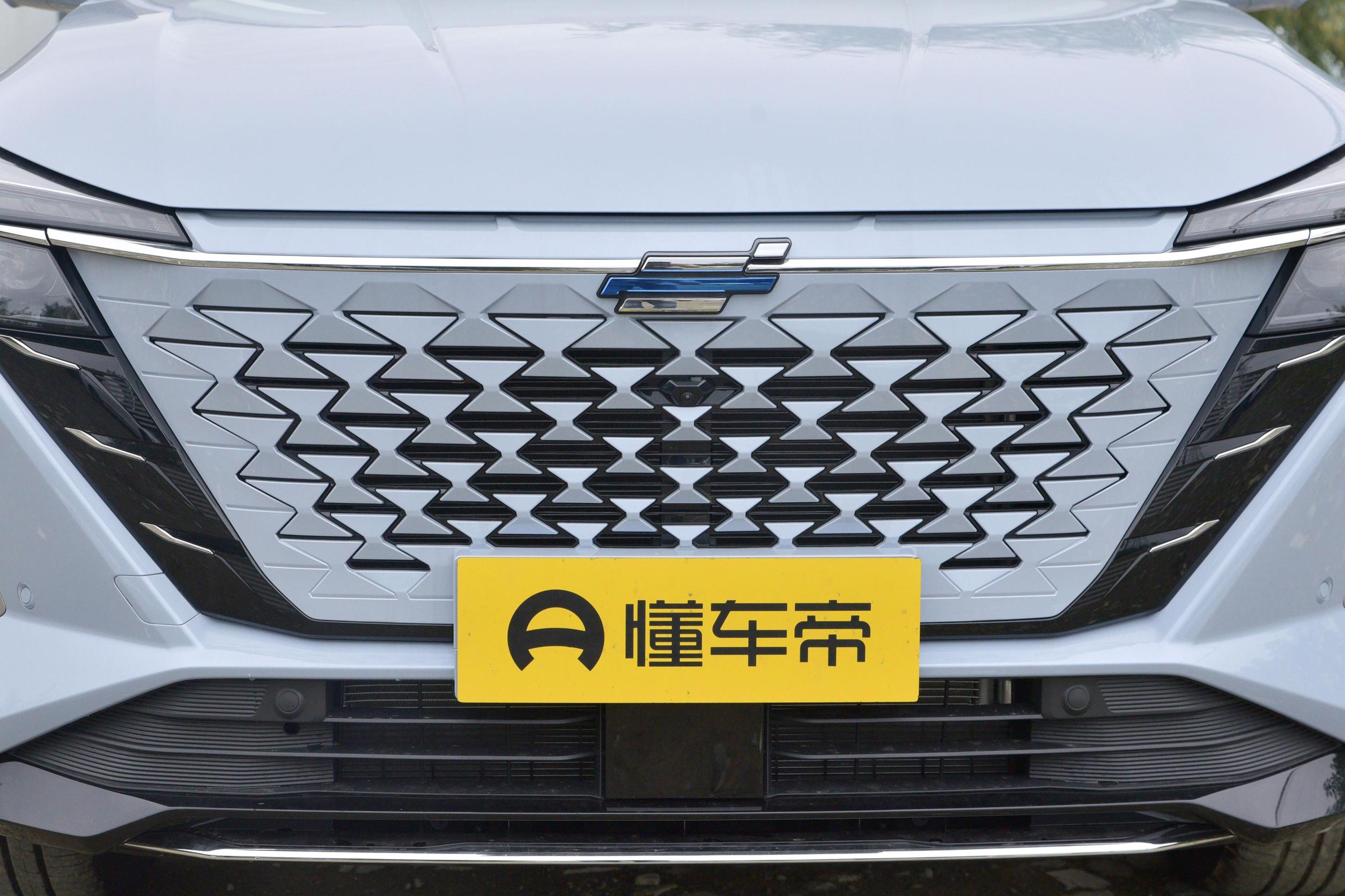 长安欧尚Z6 iDD新能源 2023款 智电iDD 150KM旗舰PLUS图片_长安欧尚_1/193张图片_汽车外观图库_懂车帝