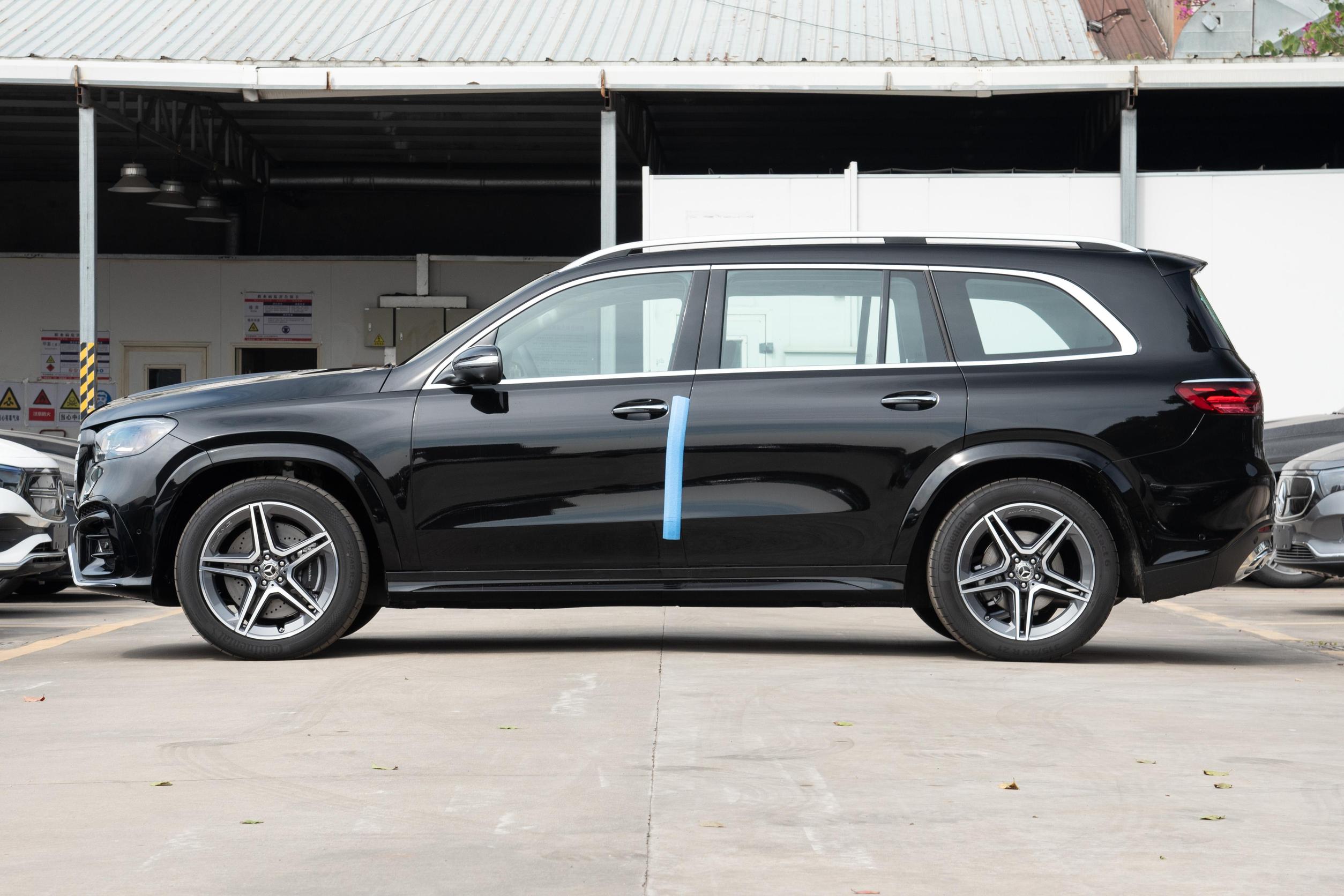 奔驰GLS 2024款 GLS 450 4MATIC 时尚型图片_奔驰_4/46张图片_汽车外观图库_懂车帝