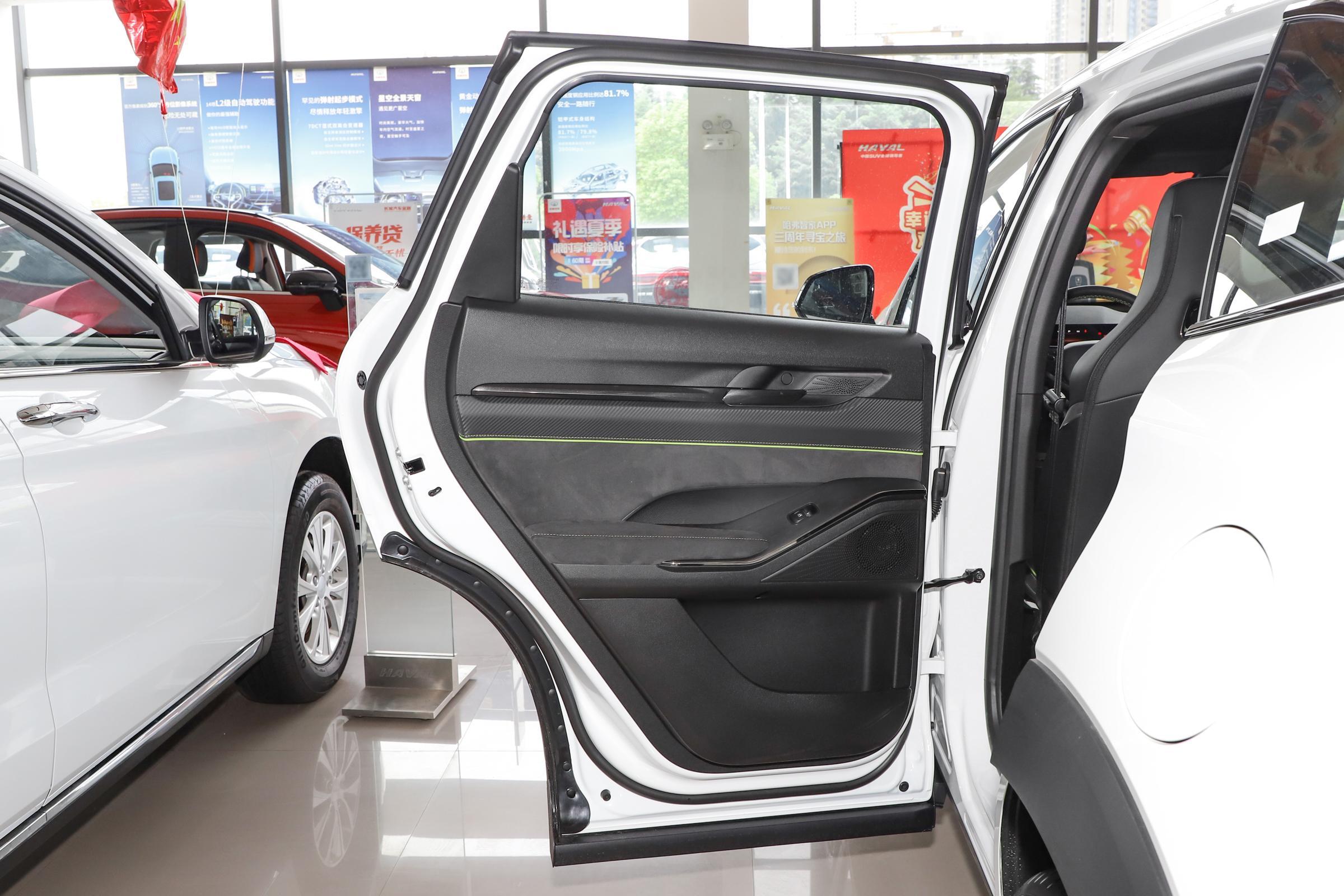 哈弗H6S 2022款 2.0T 智跑版图片_哈弗_97/97张图片_汽车空间图库_懂车帝