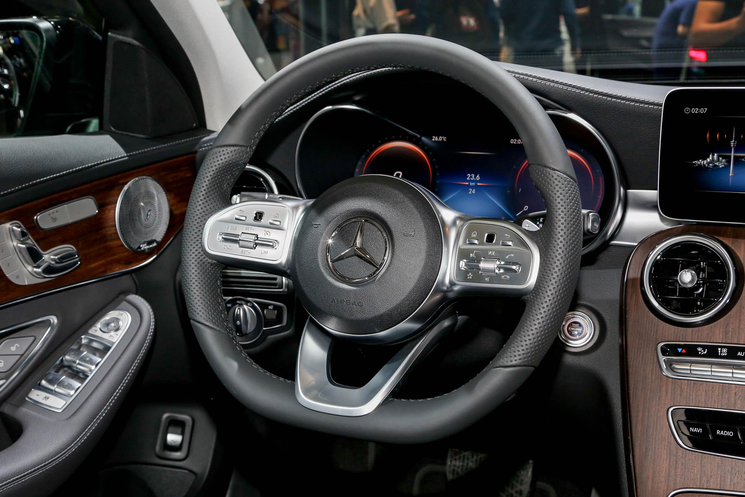 奔驰C级 2021款 C 260 L 运动星耀臻藏版图片_奔驰_32/137张图片_汽车车展图库_懂车帝