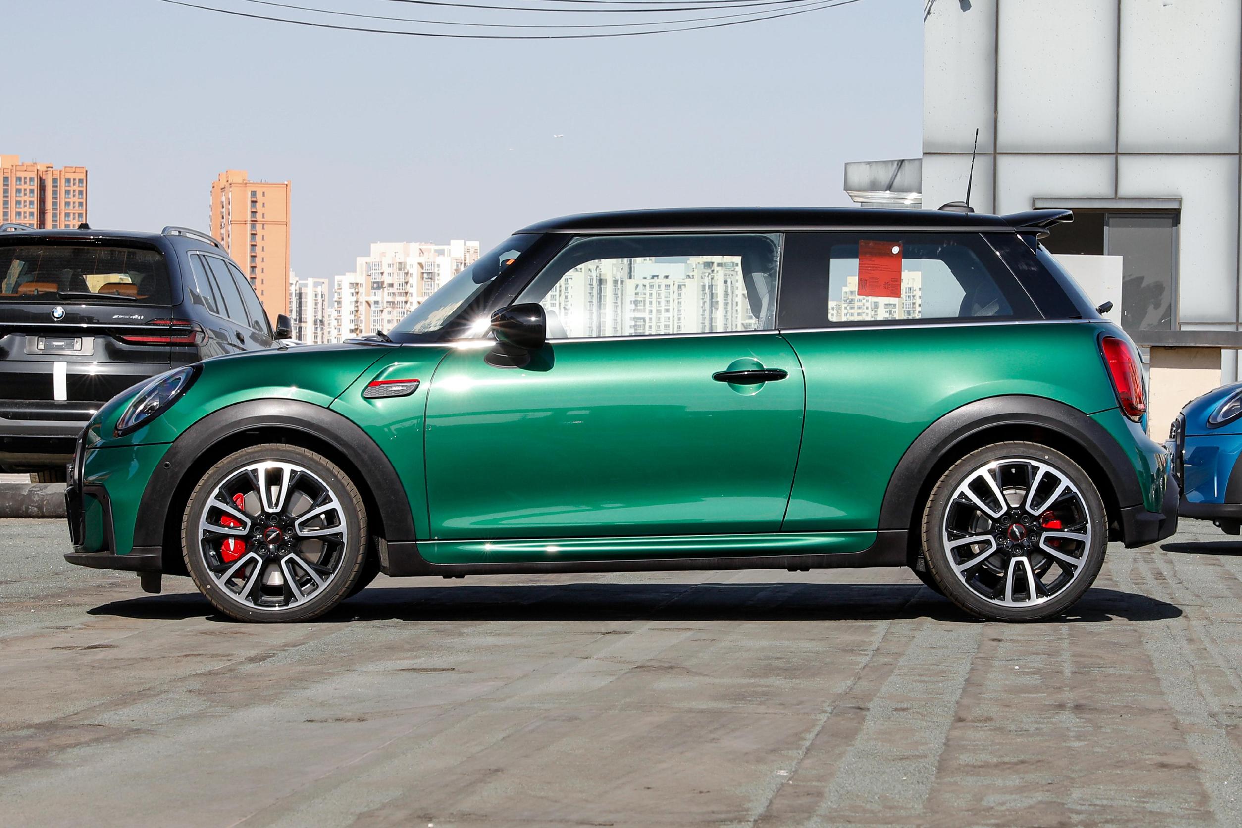 MINI JCW 2023款 2.0T JOHN COOPER WORKS ALL-IN 终极版图片_MINI_4/61张图片_汽车外观图库_懂车帝