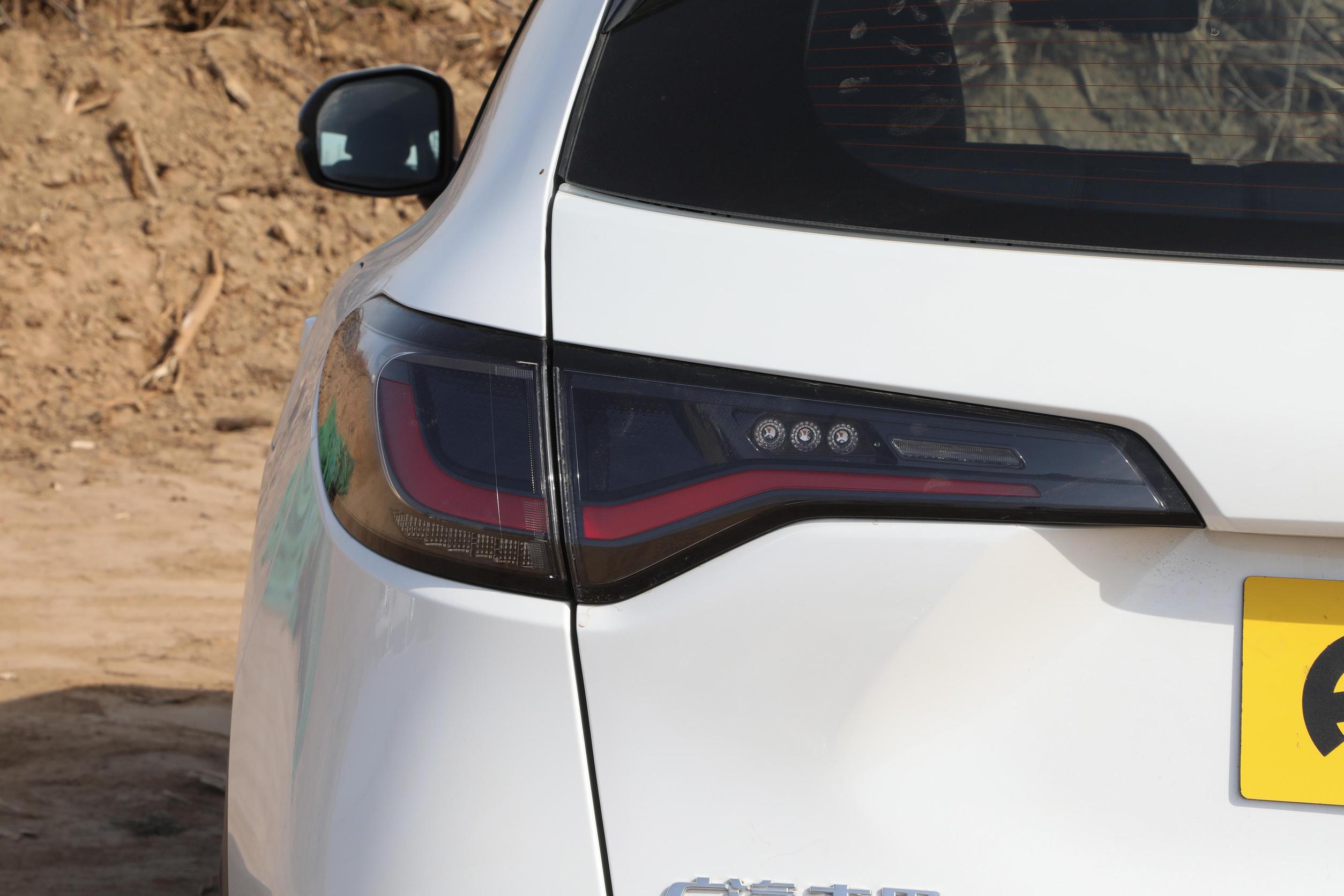 ZR-V 致在 2023款 1.5T CVT科技版图片_本田_21/63张图片_汽车外观图库_懂车帝