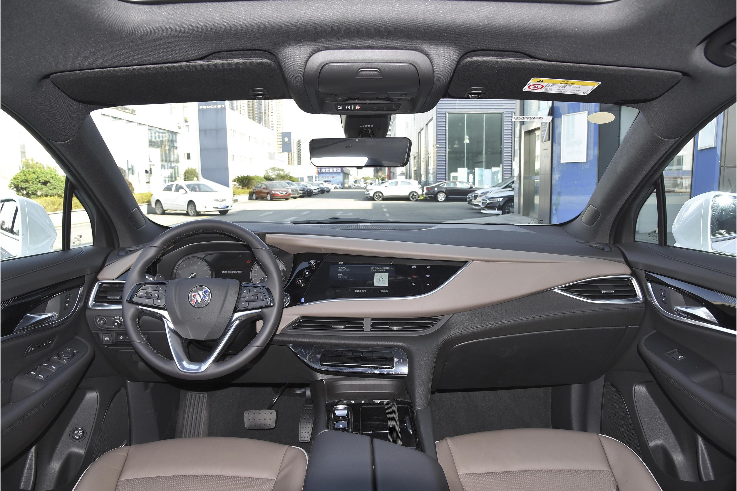 昂科旗 2022款 652T 四驱尊享旗舰型 七座图片_别克_3/71张图片_汽车内饰图库_懂车帝