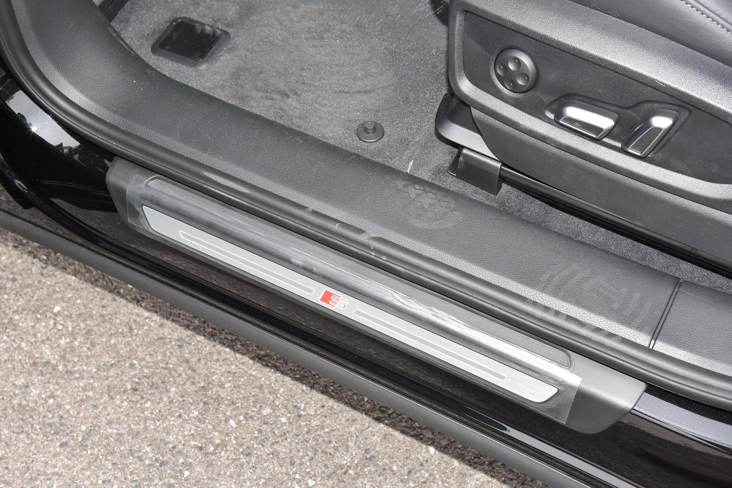 奥迪Q5L 2024款 40TFSI 豪华动感型图片_奥迪_3/77张图片_汽车空间图库_懂车帝