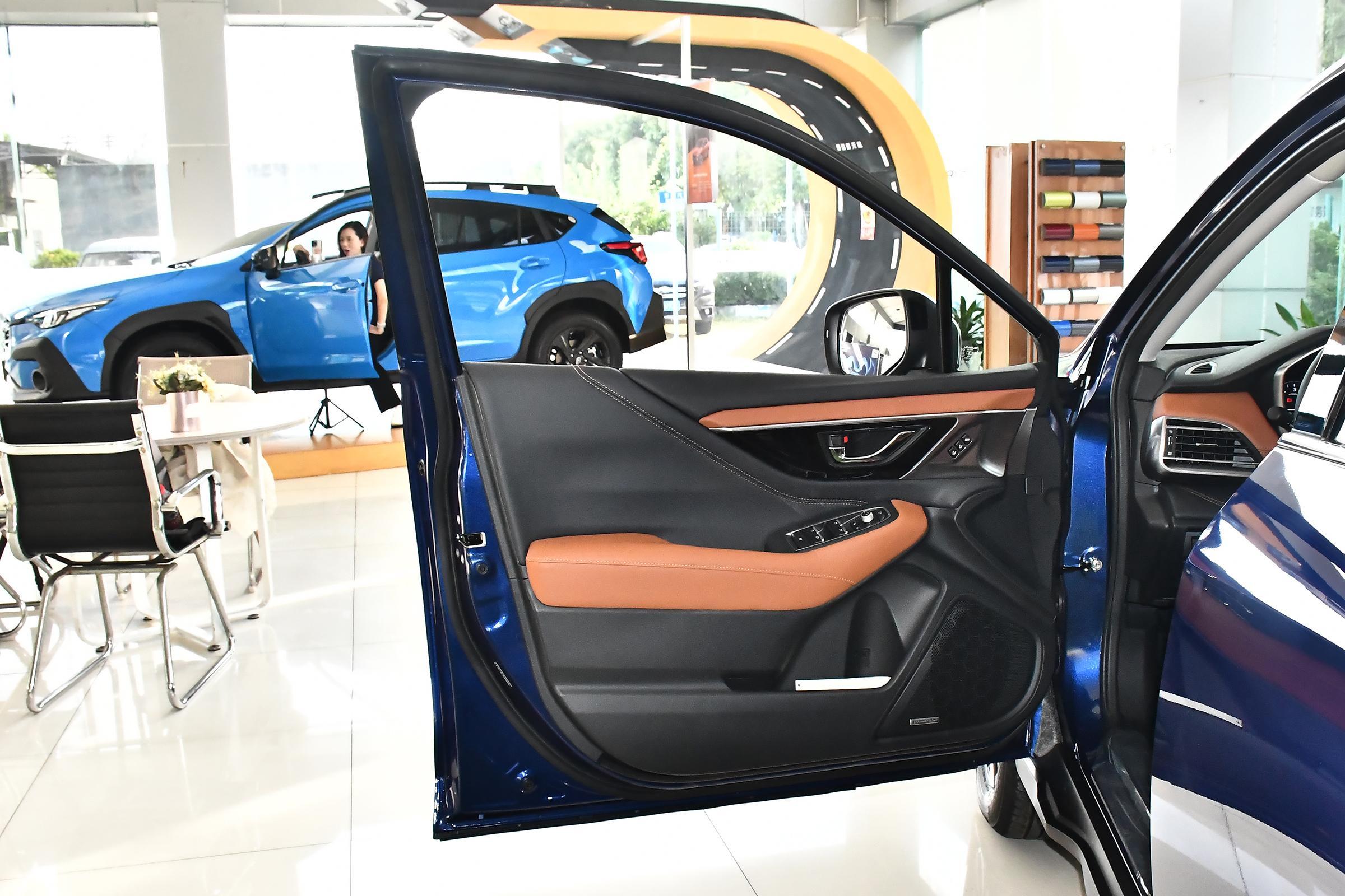 OUTBACK傲虎 2023款 2.5i AWD旗舰版EyeSight图片_斯巴鲁_7/87张图片_汽车空间图库_懂车帝