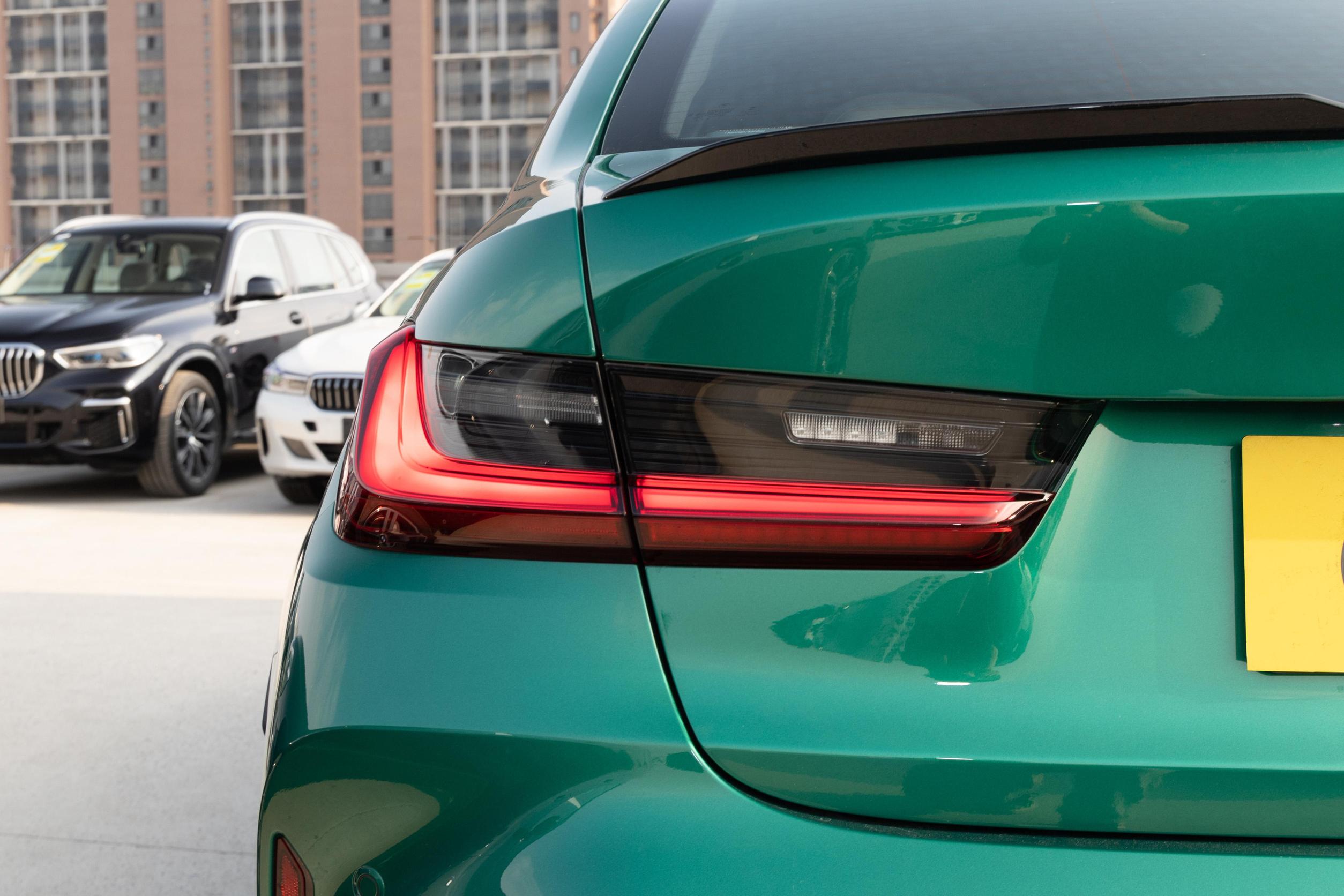 宝马M3 2023款 M3四门轿车 雷霆版图片_宝马_18/84张图片_汽车外观图库_懂车帝