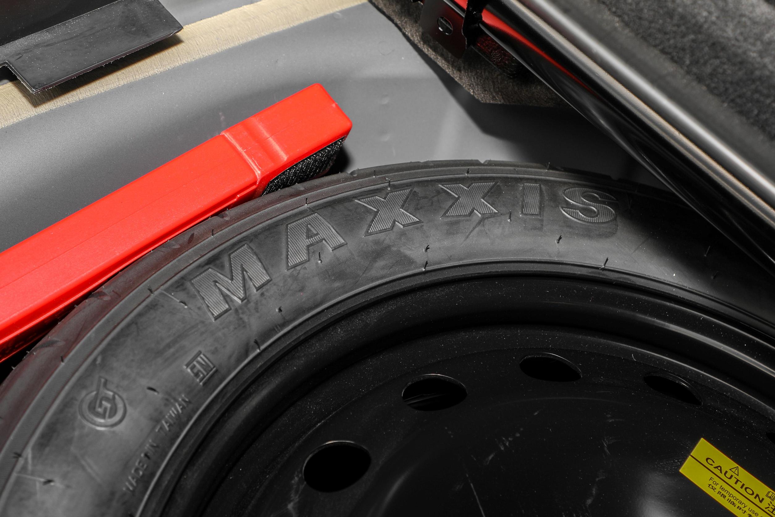 探险者 2023款 EcoBoost 285 四驱ST-LINE 6座图片_福特_61/62张图片_汽车外观图库_懂车帝