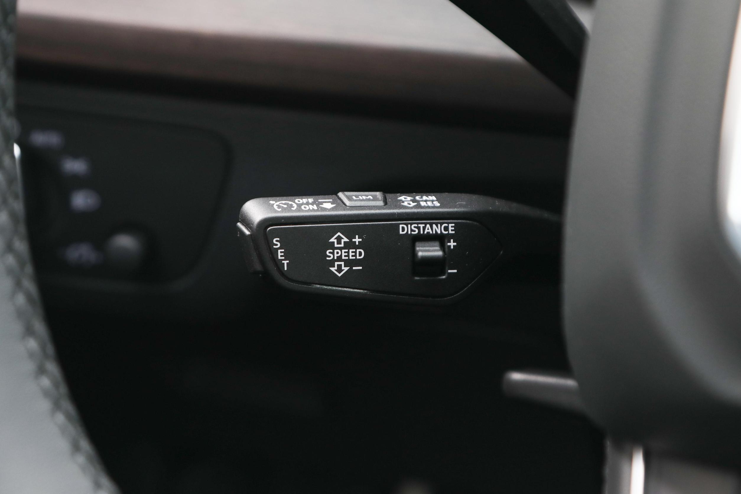 奥迪Q5L 2024款 45TFSI 臻选动感型图片_奥迪_14/43张图片_汽车内饰图库_懂车帝