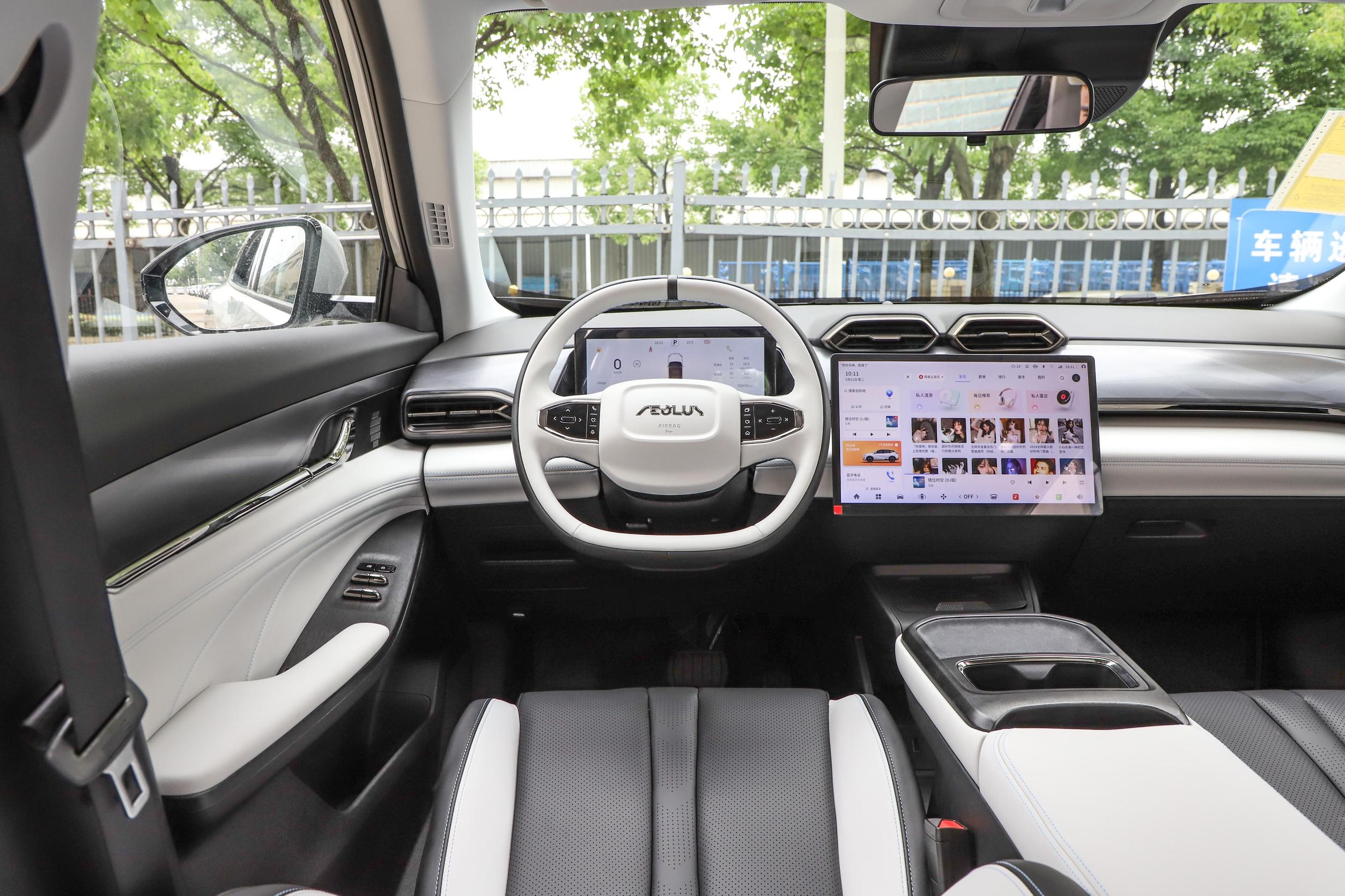 风神L7 PHEV 2024款 205 Plus图片_东风风神_54/145张图片_汽车内饰图库_懂车帝