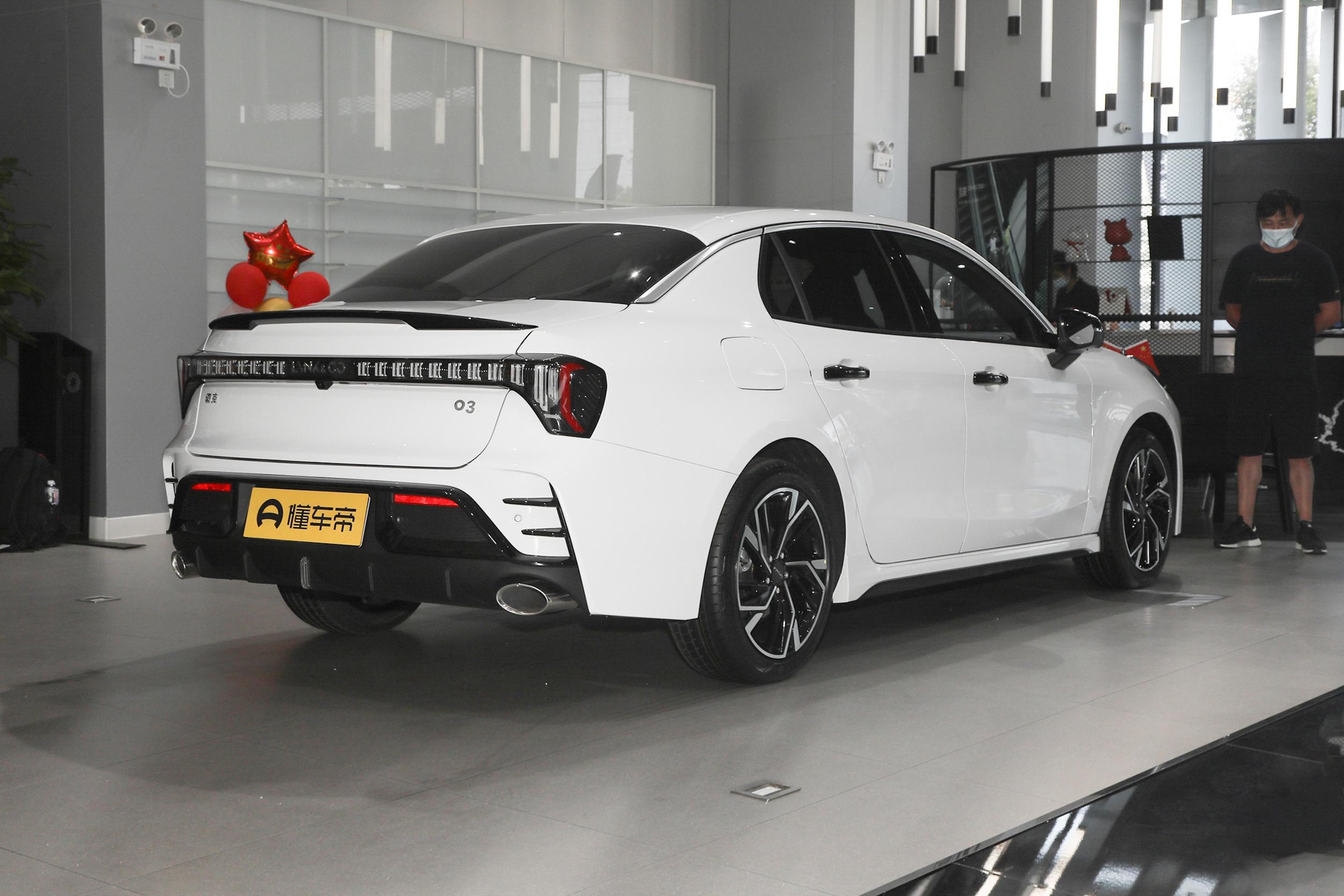 领克03 2023款 2.0TD DCT劲Pro图片_领克_2/188张图片_汽车外观图库_懂车帝