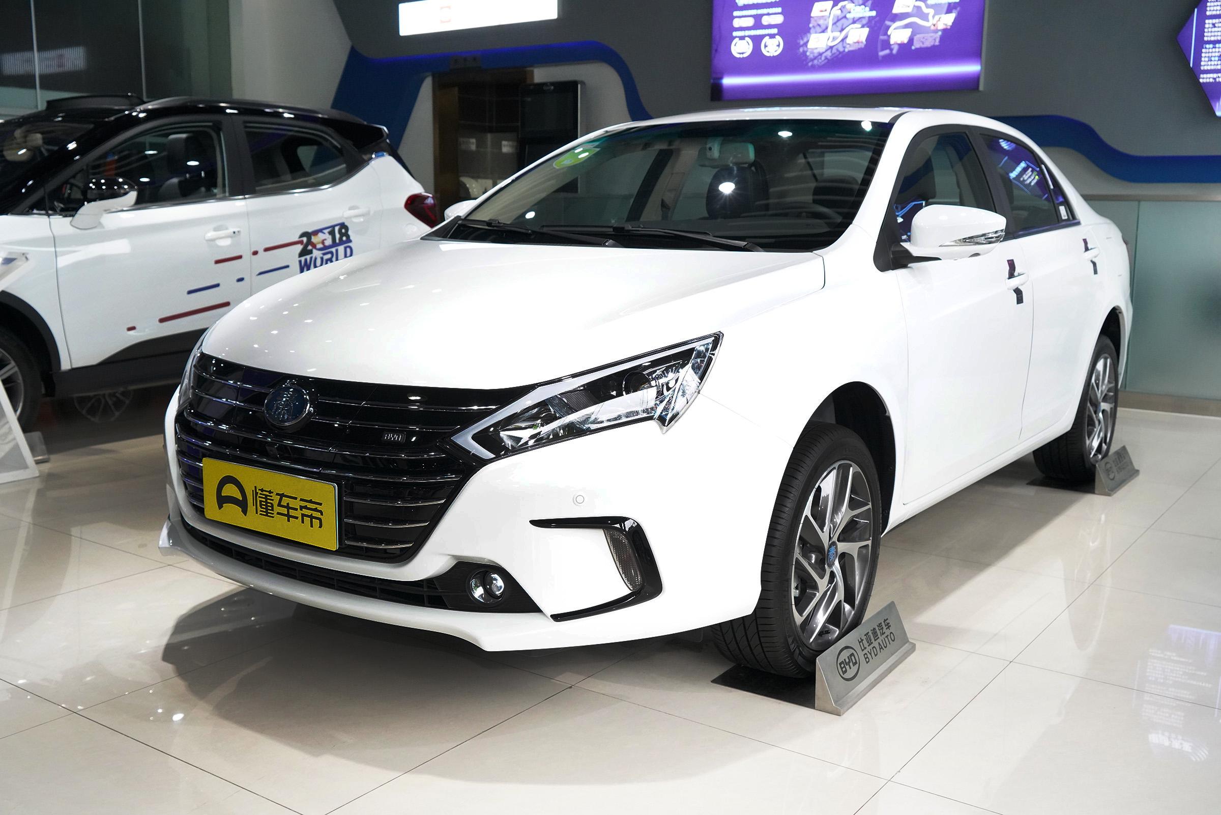 秦EV 2018款 秦EV450 智联尊尚型图片_比亚迪_14/55张图片_汽车外观图库_懂车帝