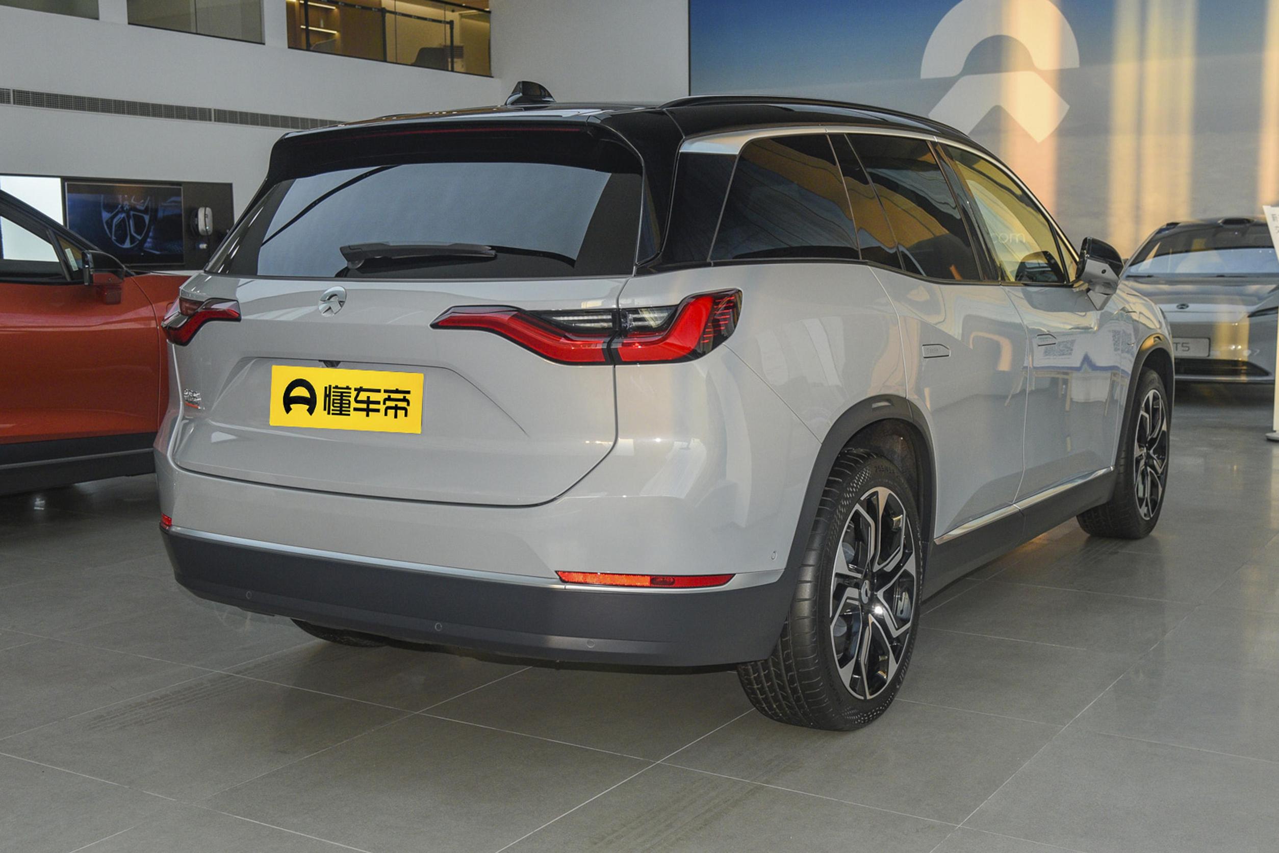 蔚来ES8 2022款 450KM 签名版 六座图片_蔚来_2/56张图片_汽车外观图库_懂车帝