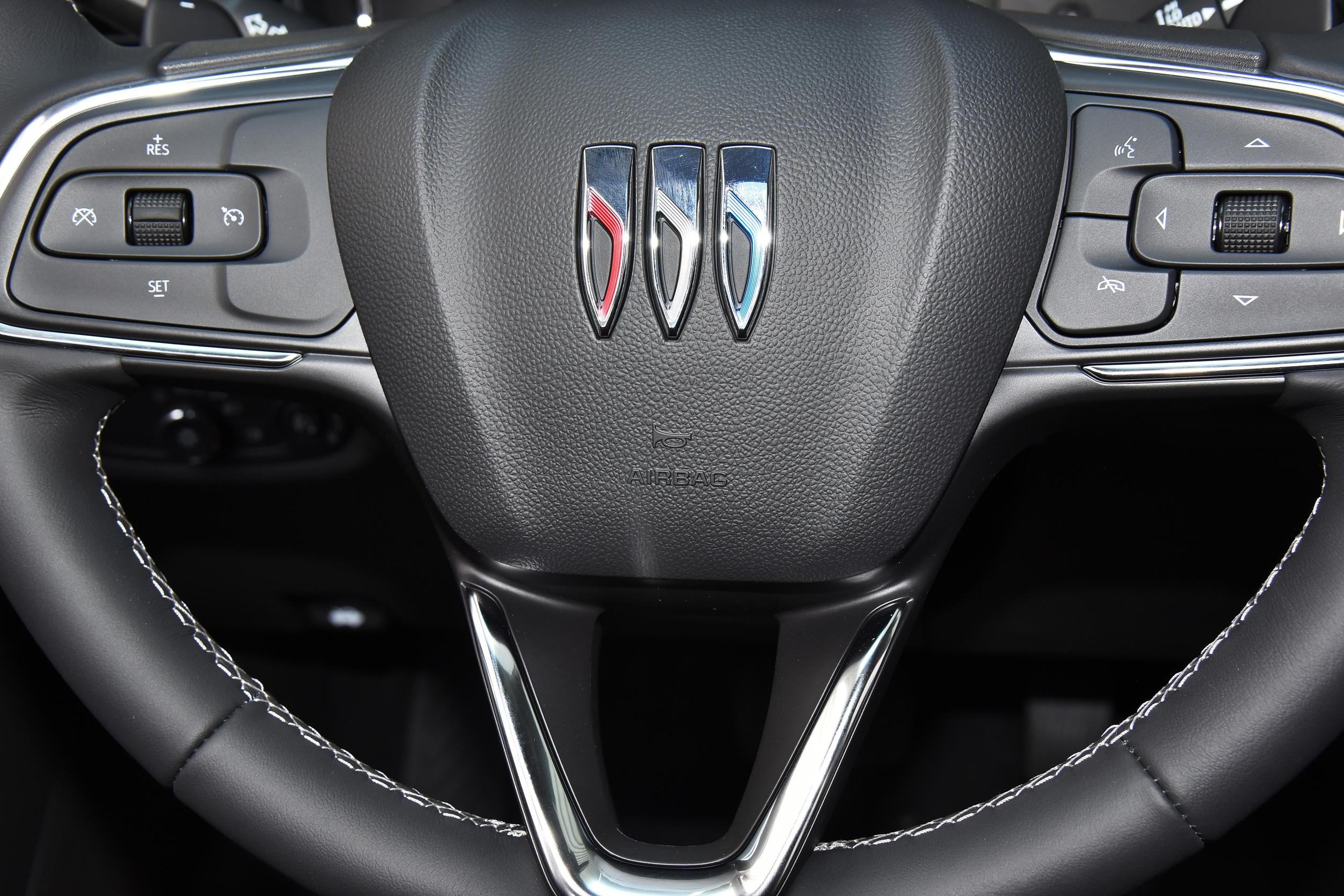 君威 2024款 28T 纵享版图片_别克_2/53张图片_汽车内饰图库_懂车帝