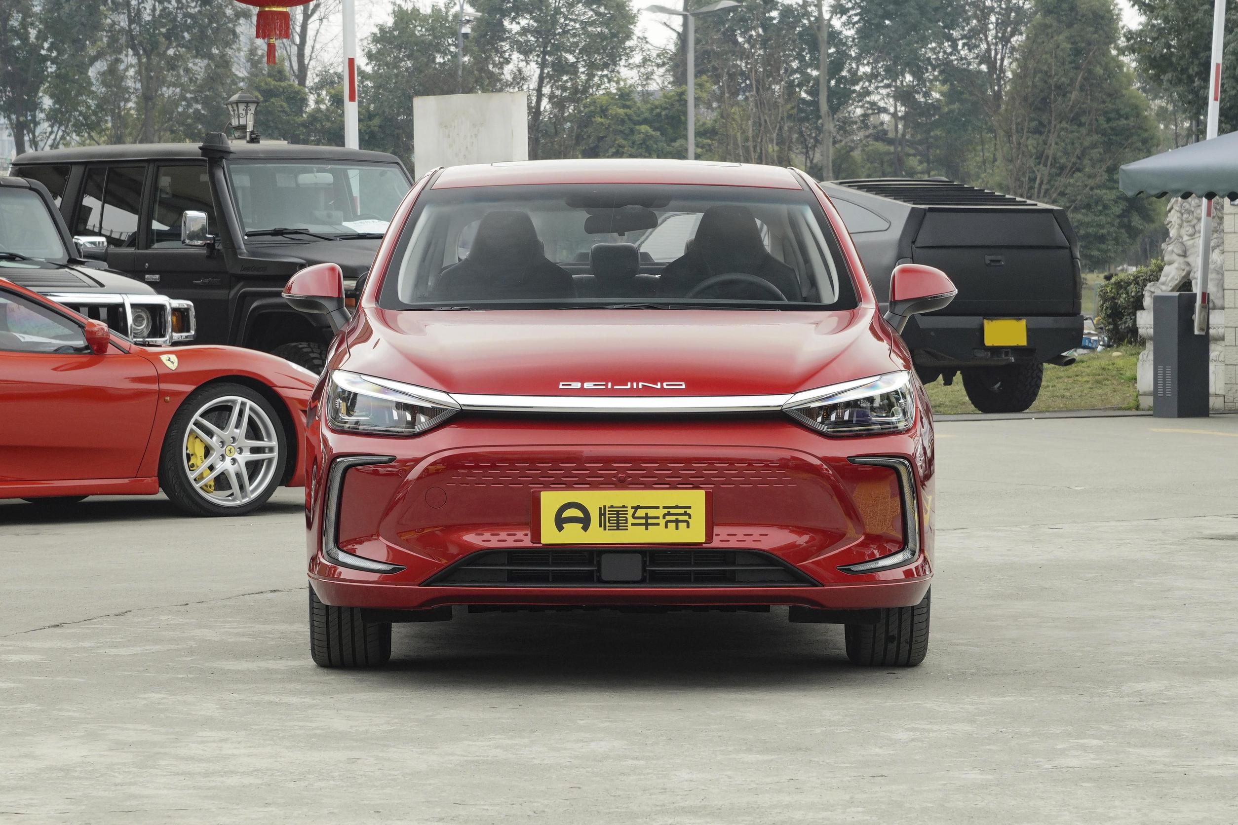 北京EU5 PLUS 2021款 R500 优享版图片_北京汽车_12/91张图片_汽车外观图库_懂车帝