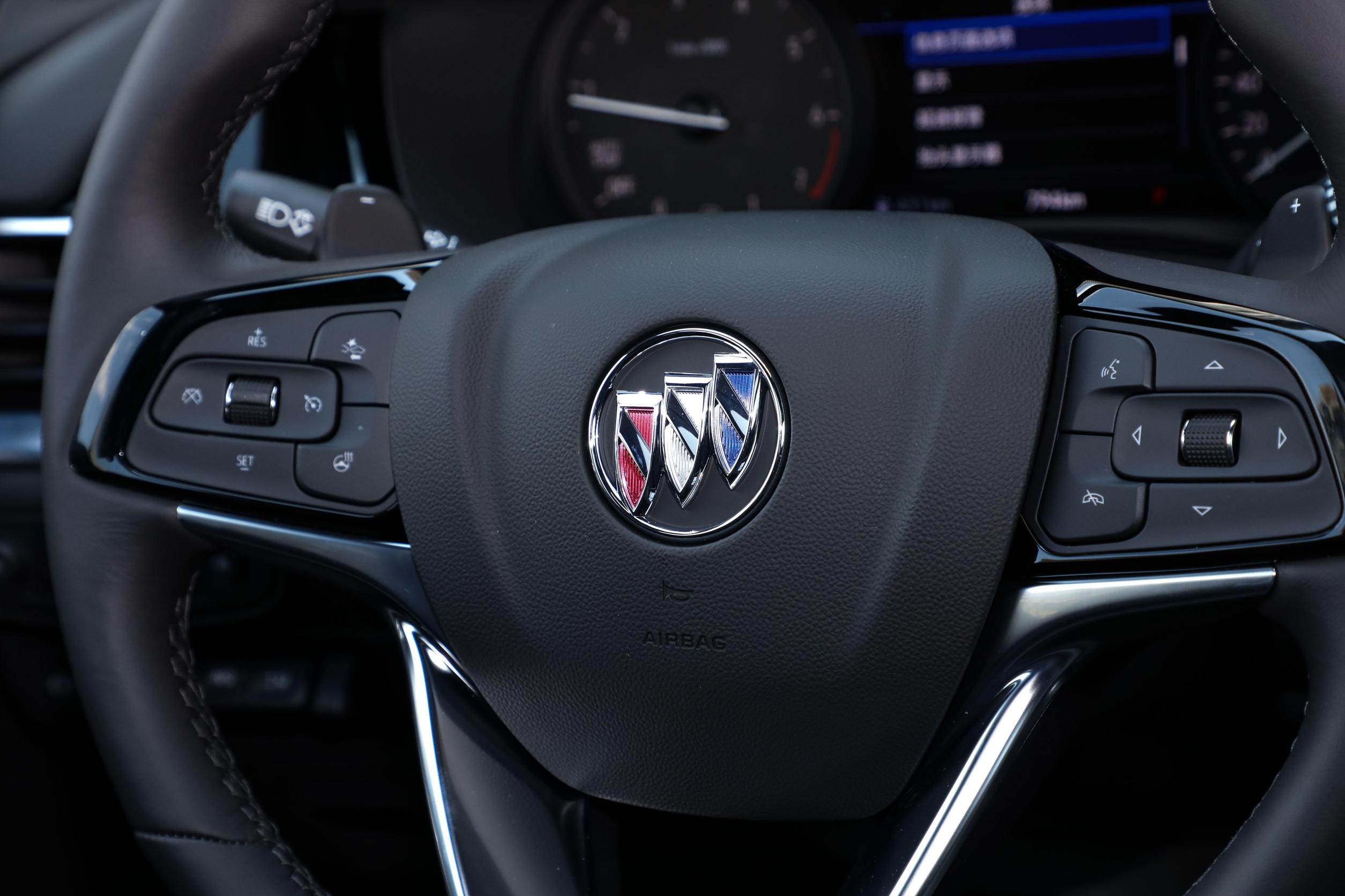 昂科旗 2022款 652T 四驱尊享旗舰型 六座图片_别克_5/56张图片_汽车内饰图库_懂车帝