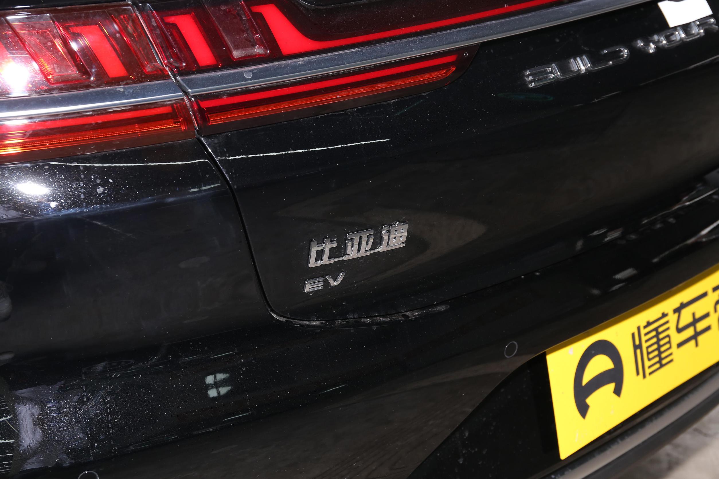 比亚迪e9 2022款 商务版图片_比亚迪_32/52张图片_汽车外观图库_懂车帝