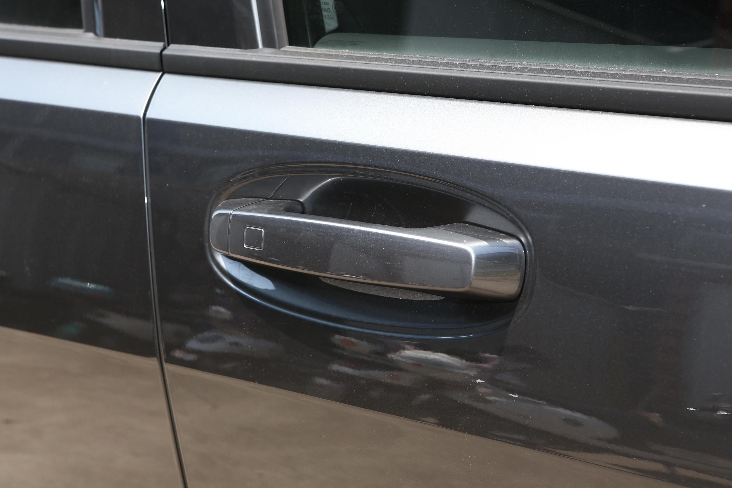 400 Hi4-T（已作废）壁纸_400 Hi4-T（已作废）_400 Hi4-T（已作废）外观图片_64/359张图片_400 Hi4-T（已作废）/整车外观图片_懂车帝