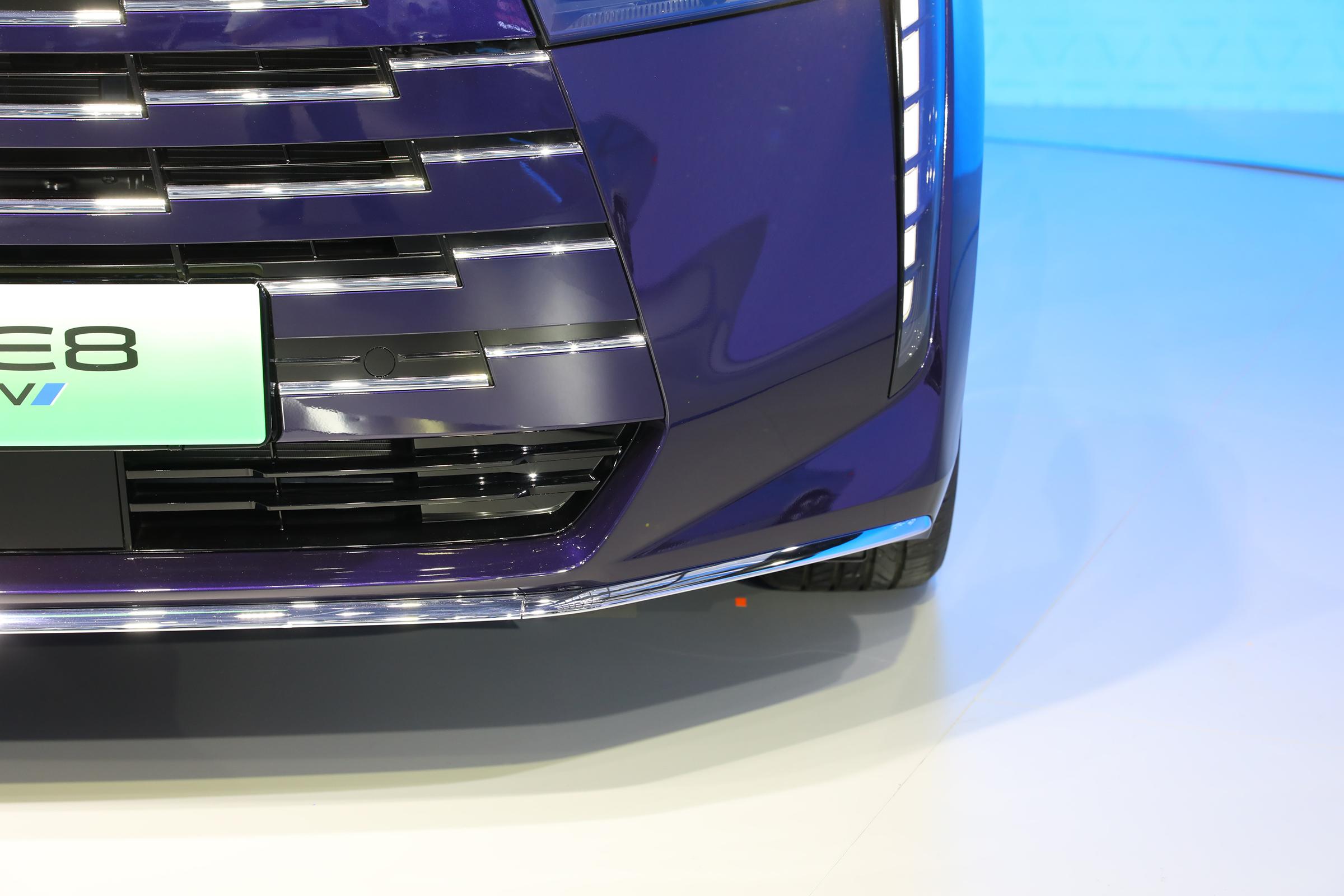 传祺E8 PHEV 2024款 2.0ATK 150km MAX版图片_广汽传祺_3/99张图片_汽车车展图库_懂车帝