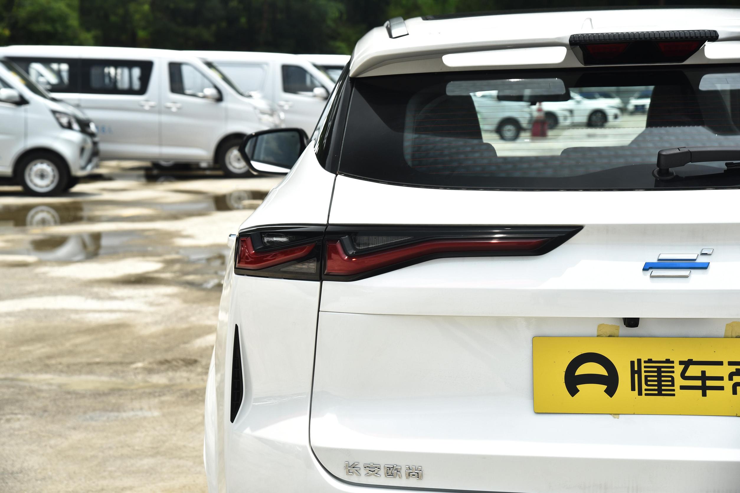 长安欧尚Z6 2023款 蓝鲸 1.5T DCT智航型图片_长安欧尚_1/69张图片_汽车外观图库_懂车帝