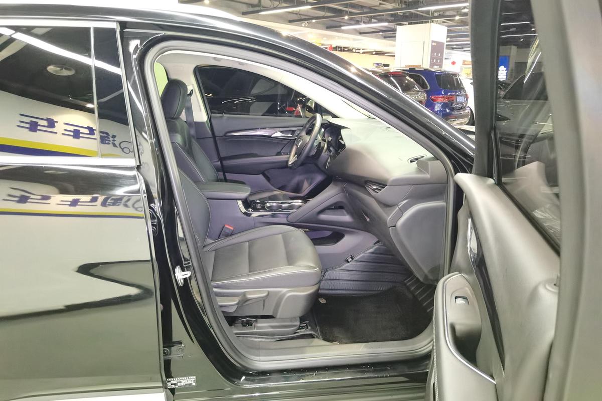 二手昂科威S 2022款改款 552T 两驱豪华型_11.38万_2年9个月_昂科威S二手车_懂车帝