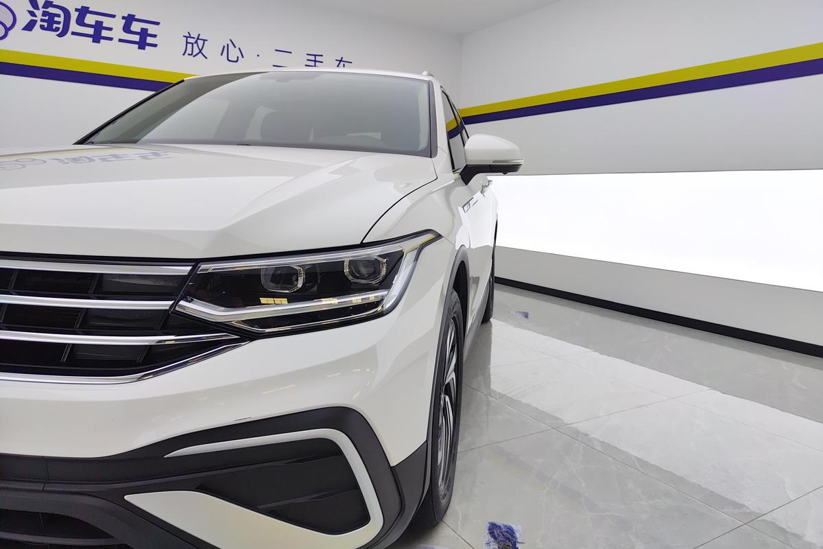 二手途观L 2022款330TSI 自动两驱智享版_12.98万_3年1个月_途观L二手车_懂车帝