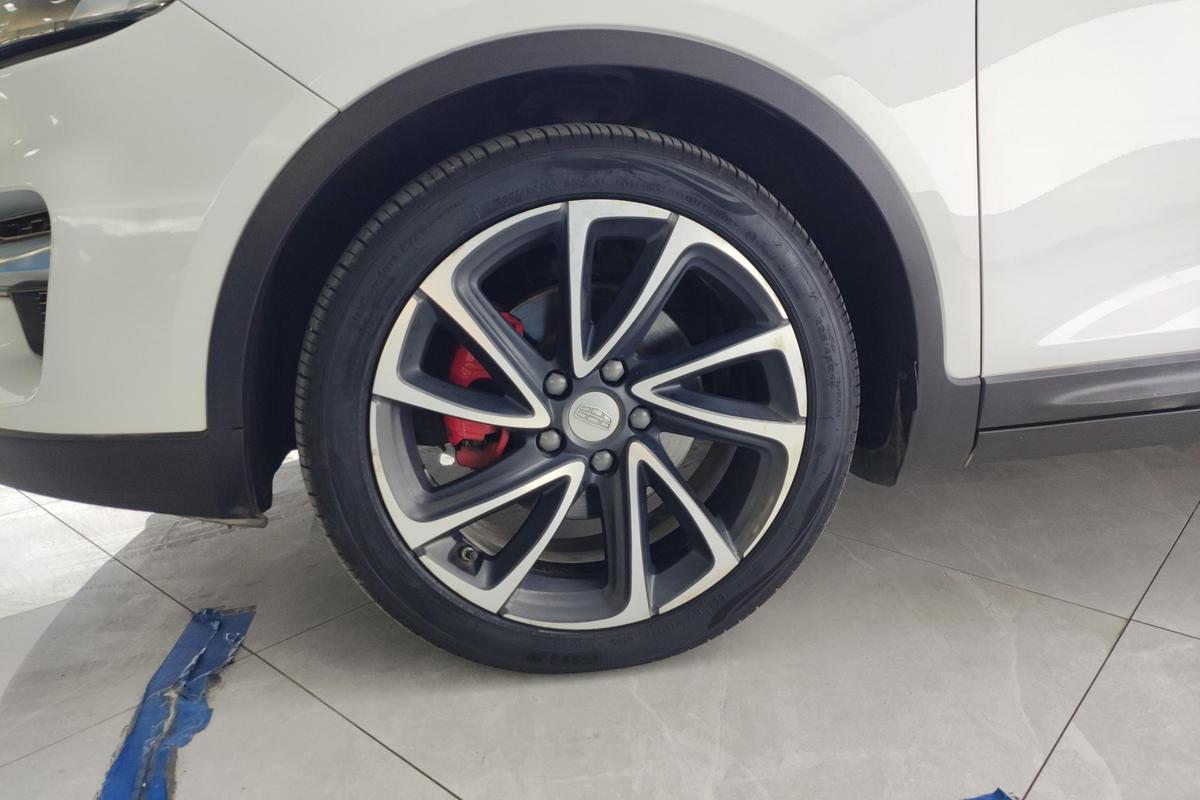 二手帝豪GS 2017款运动版 1.3T 自动智联型_3.38万_7年9个月_帝豪GS二手车_懂车帝