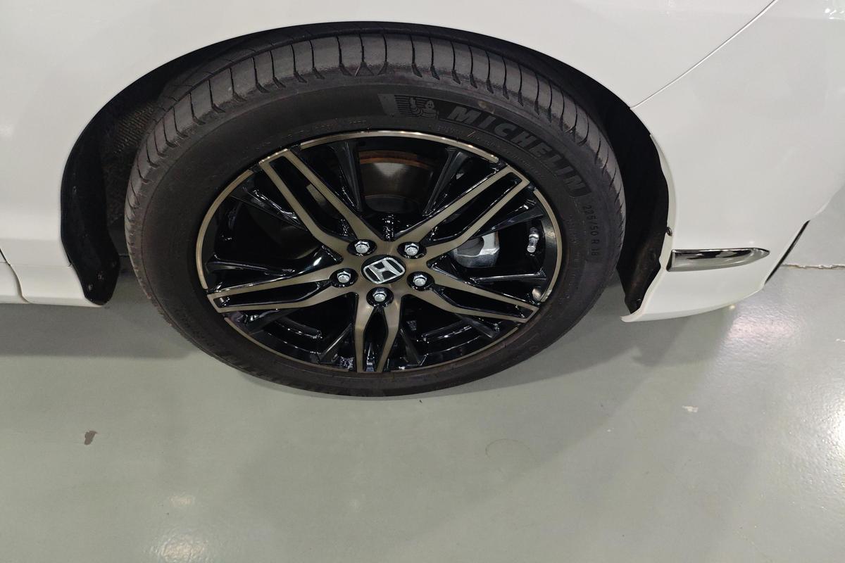 二手艾力绅 2022款2.0L 混动至尊版_20.68万_2年10个月_艾力绅二手车_懂车帝