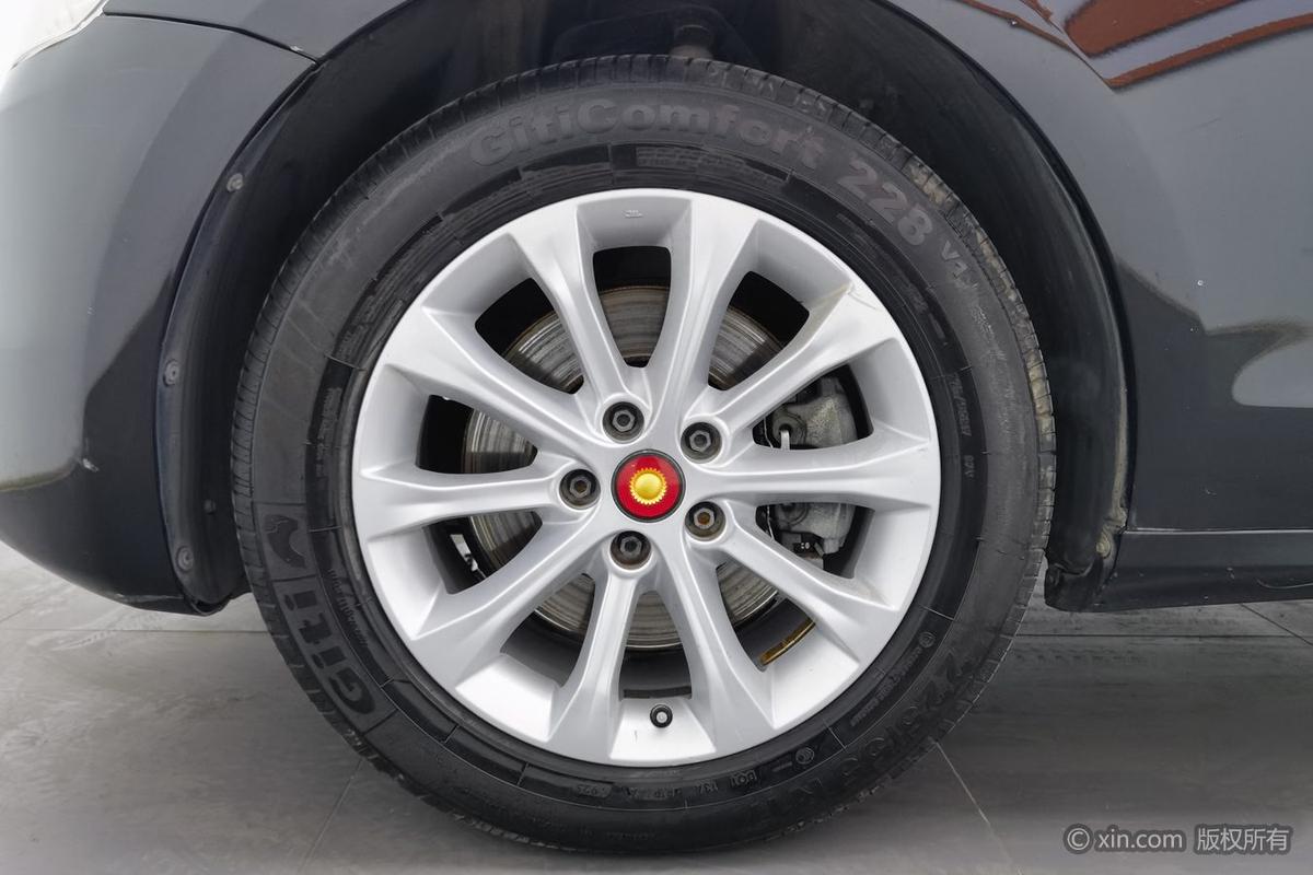 二手红旗H7 2015款2.0T 豪华型_3.68万_8年11个月_红旗H7二手车_懂车帝