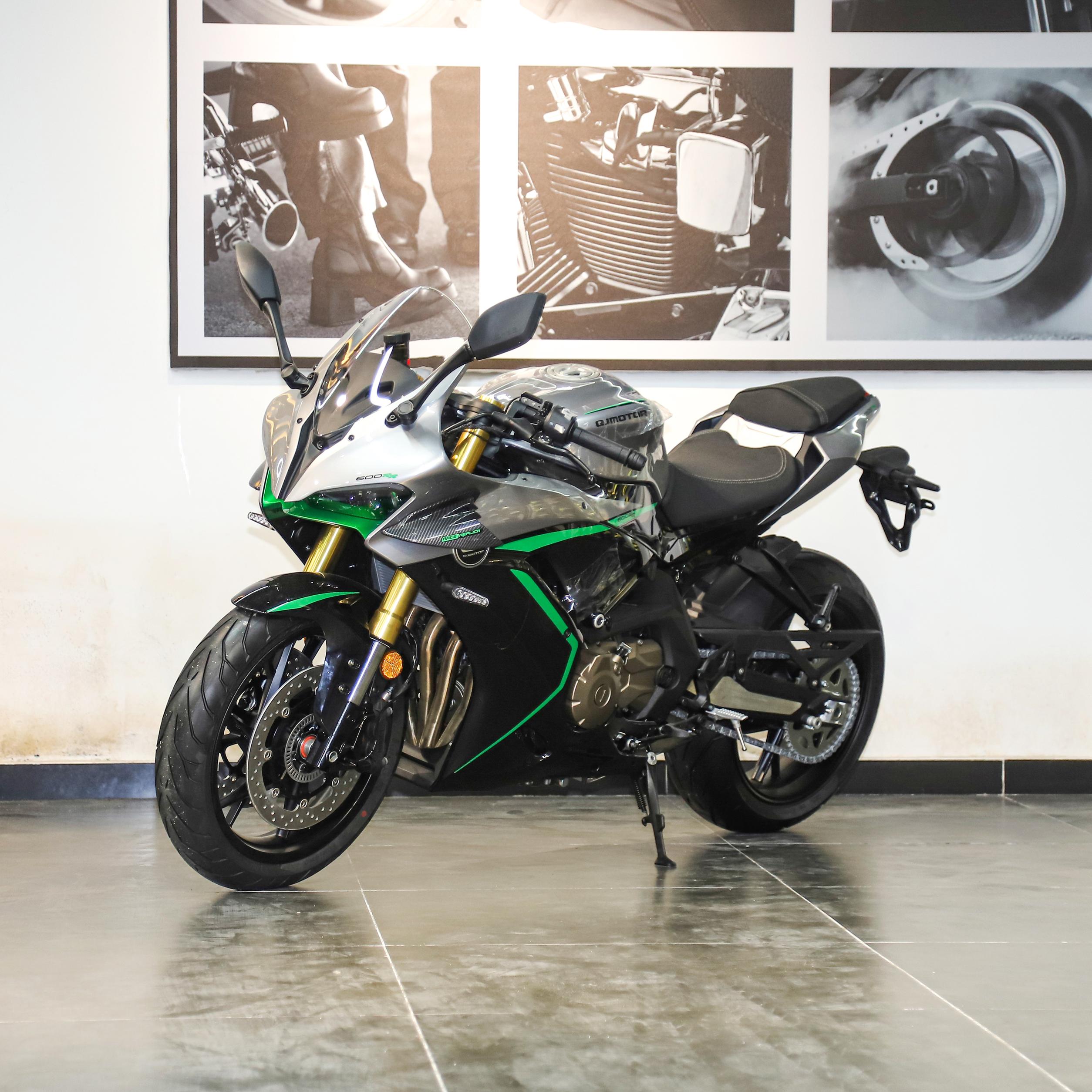 QJMOTOR 赛600 2022款 限定版图片_QJMOTOR_7/79张图片_汽车外观图库_懂车帝