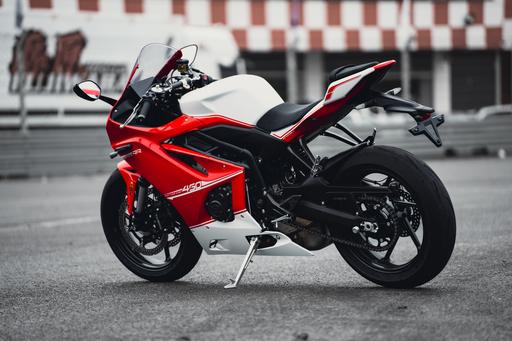 凯越 450RR官方图片_凯越 450RR壁纸_凯越 450RR高清大图_懂车帝